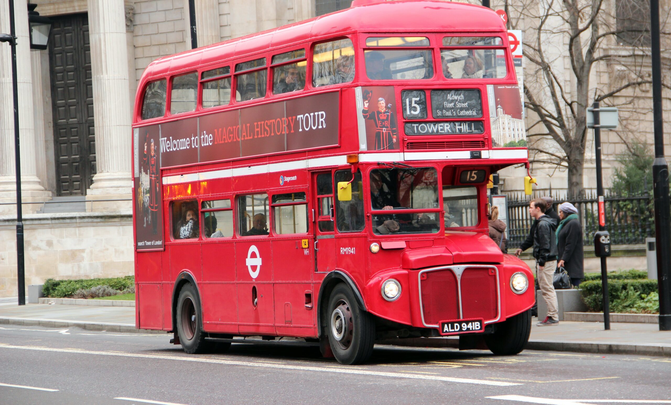A Giant Dunk Machine is Coming to the Thames this Summer - Higher than ...