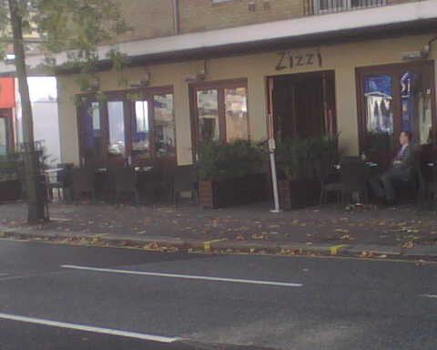 Throwback Photos of the First Zizzi Capture the Italian Inspired ...