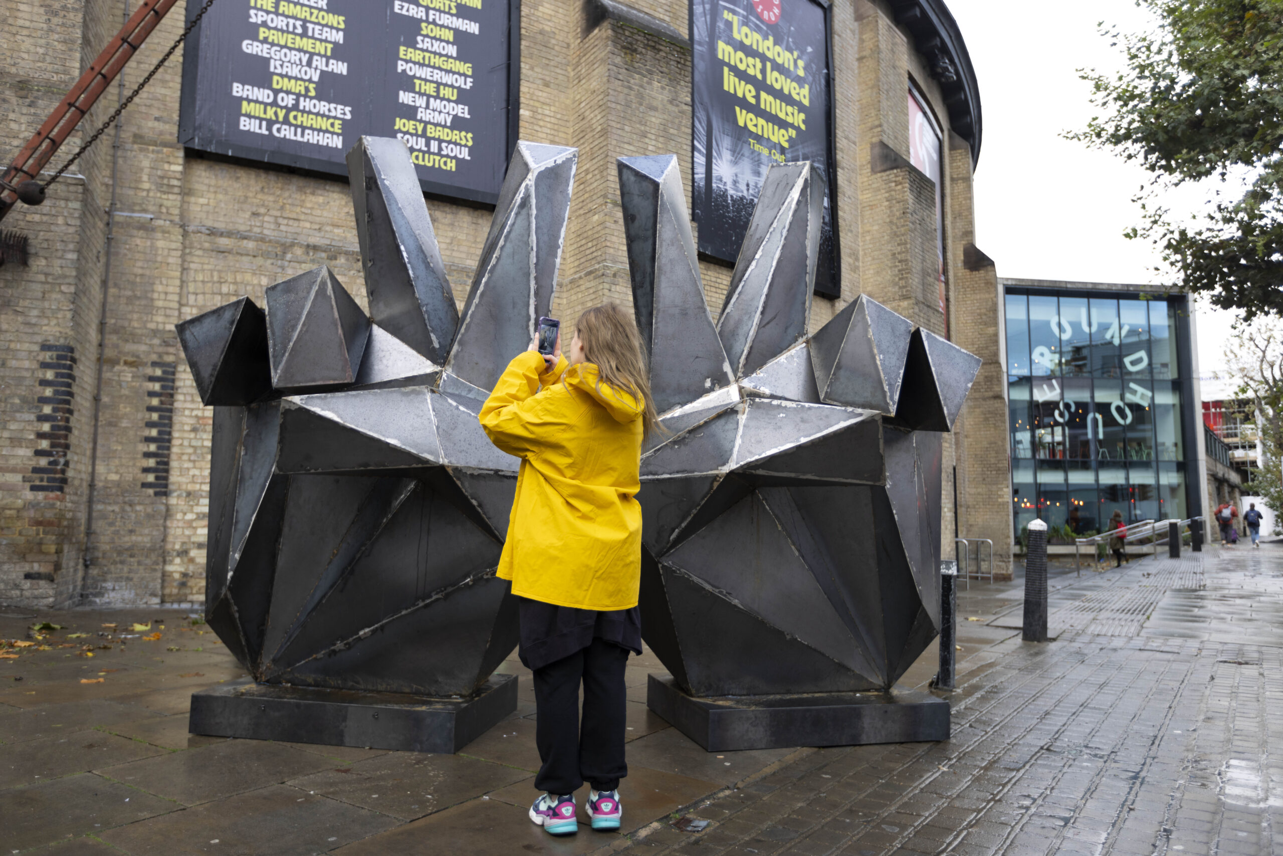 Deaf Rapper's Groundbreaking Achievements Celebrated by Love Island ...