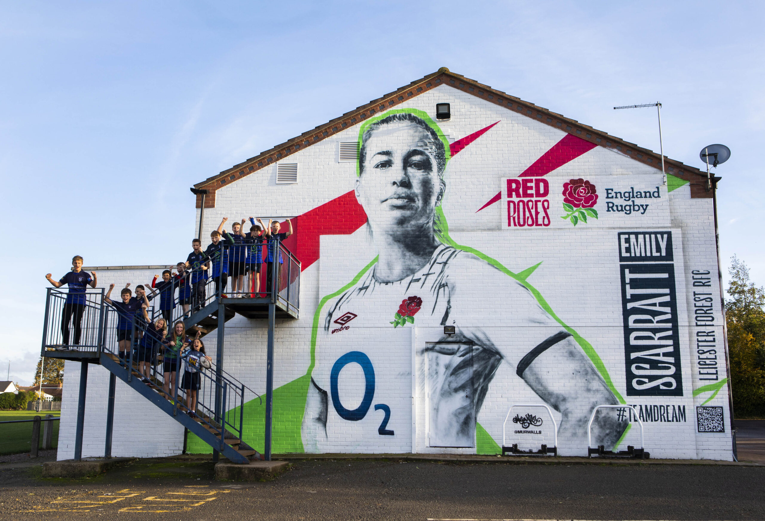 England Rugby Women's Star Shaunagh Brown Immortalised With Mural in ...