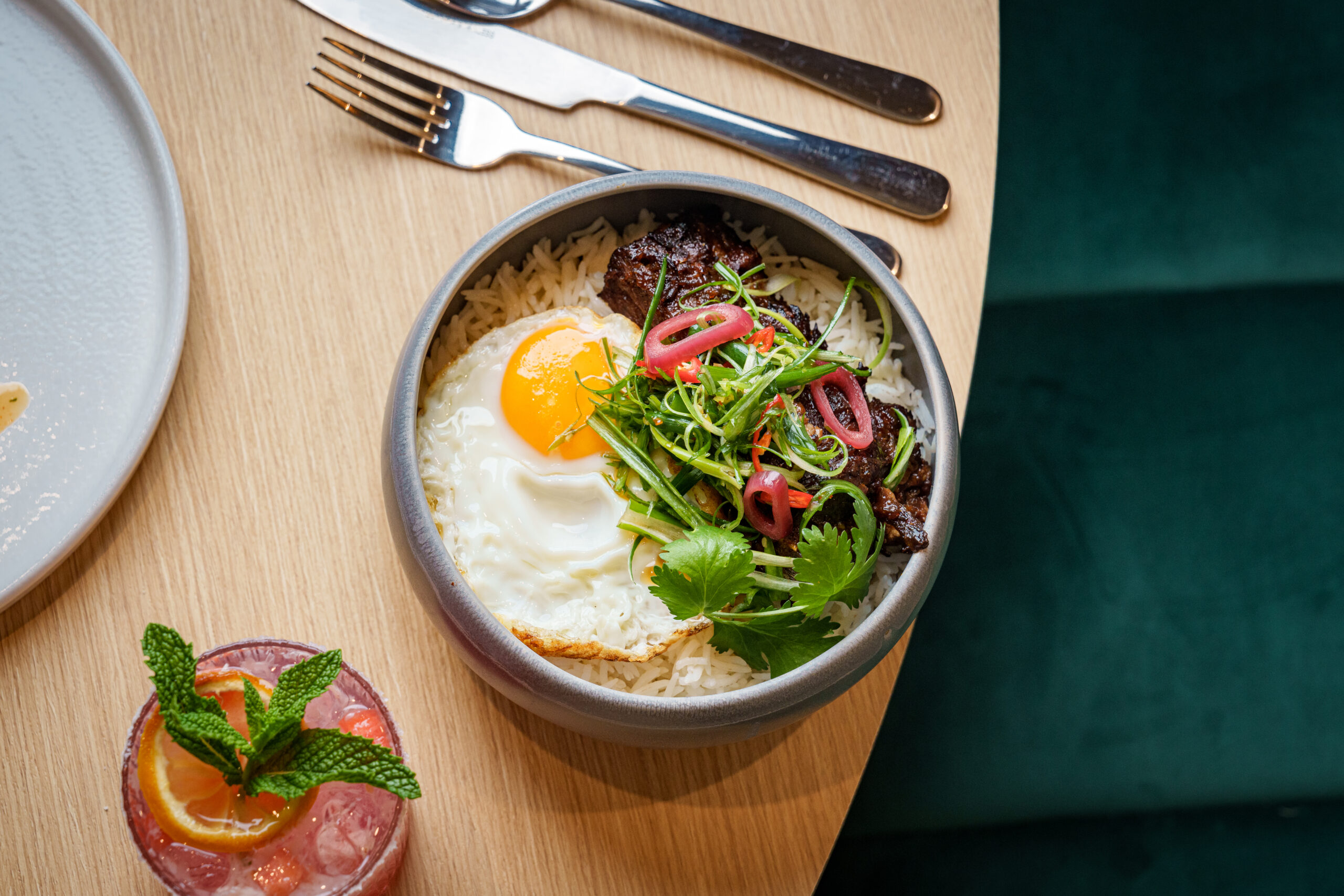 New Malaysian-owned steakhouse Meet Bros in London Paddington | London ...