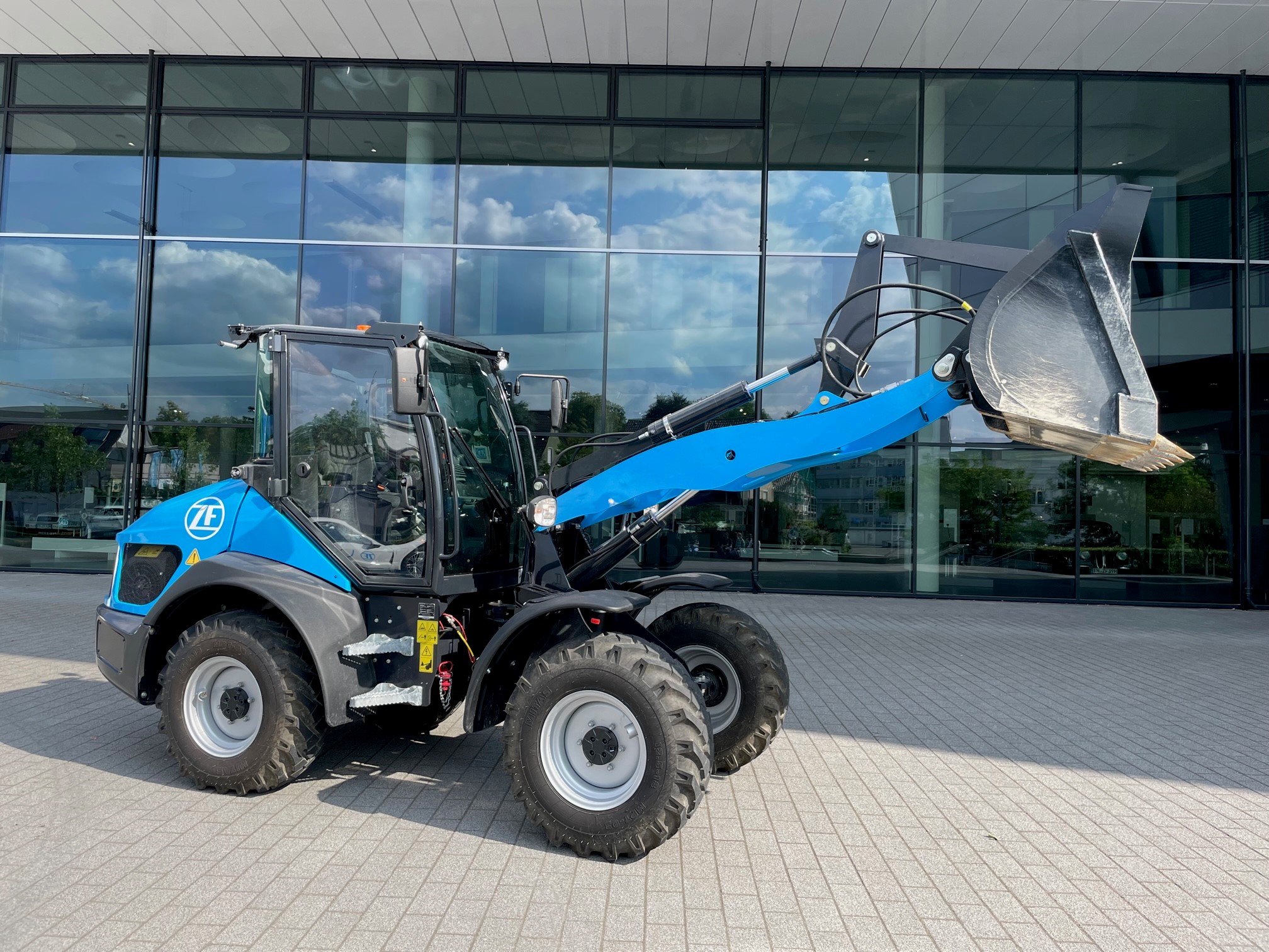 ZF to speed up transformation to electromobility and networked chassis ...