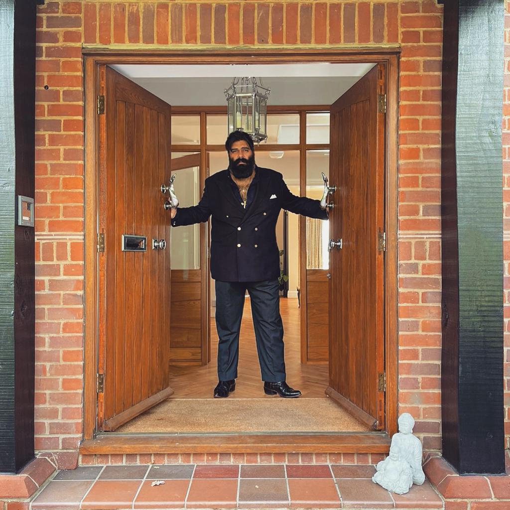 London model and movie star passes away from bowel cancer just four ...