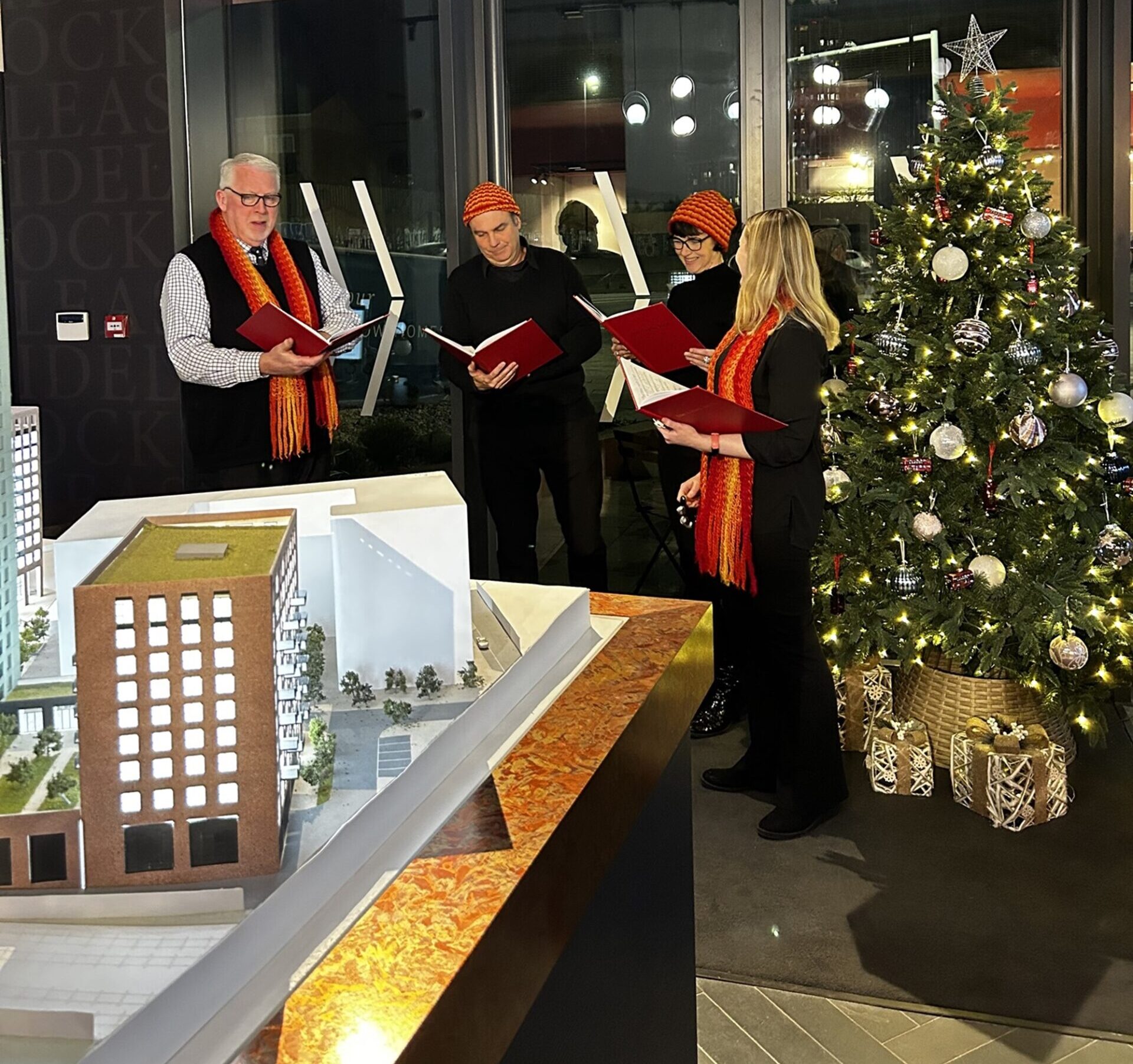 Celebrate the Festive Season at Leaside Lock | London Daily News