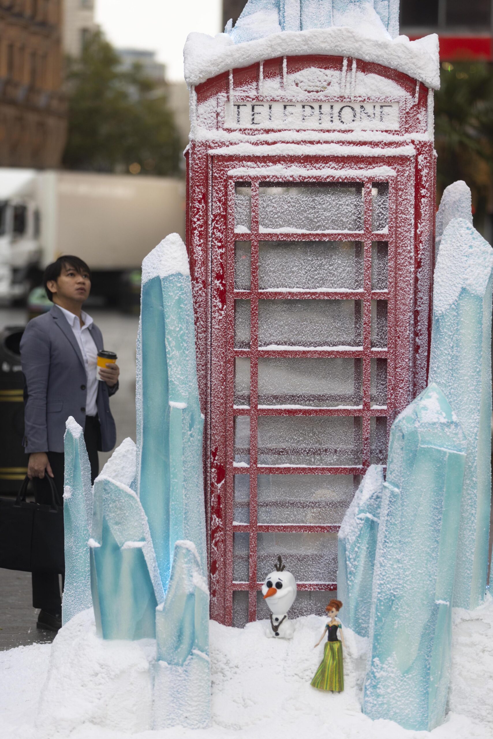 Disney’s Frozen – 10th Anniversary | London Daily News