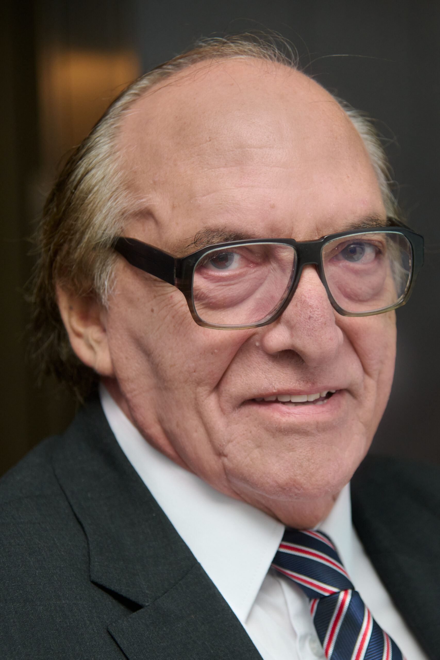 Broadcaster & Economics Expert Dr Roger Gewolb Warns Bailey “Inflation is decreasing, Bank of ...