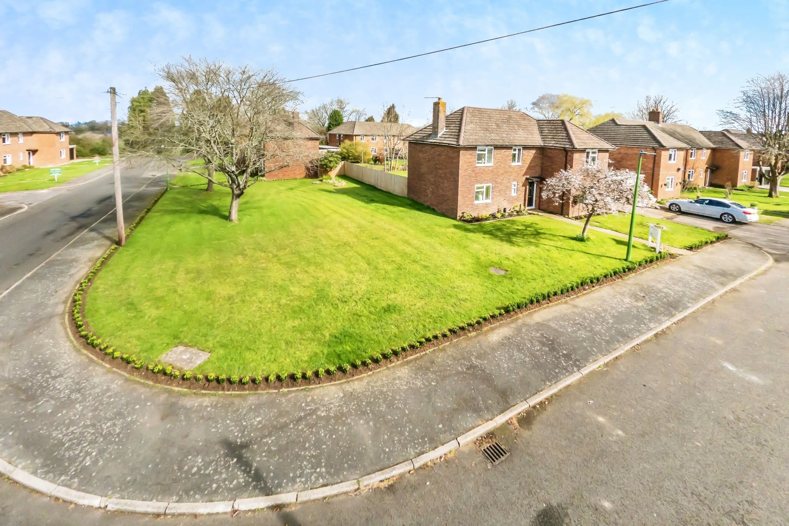 Annington welcomes visitors to new nature inspired show home in Biggin ...