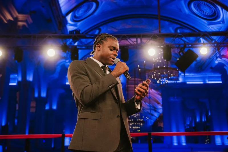 Brogan Garrit Smith - raising £1m for The Wickers Charity to tackle ...