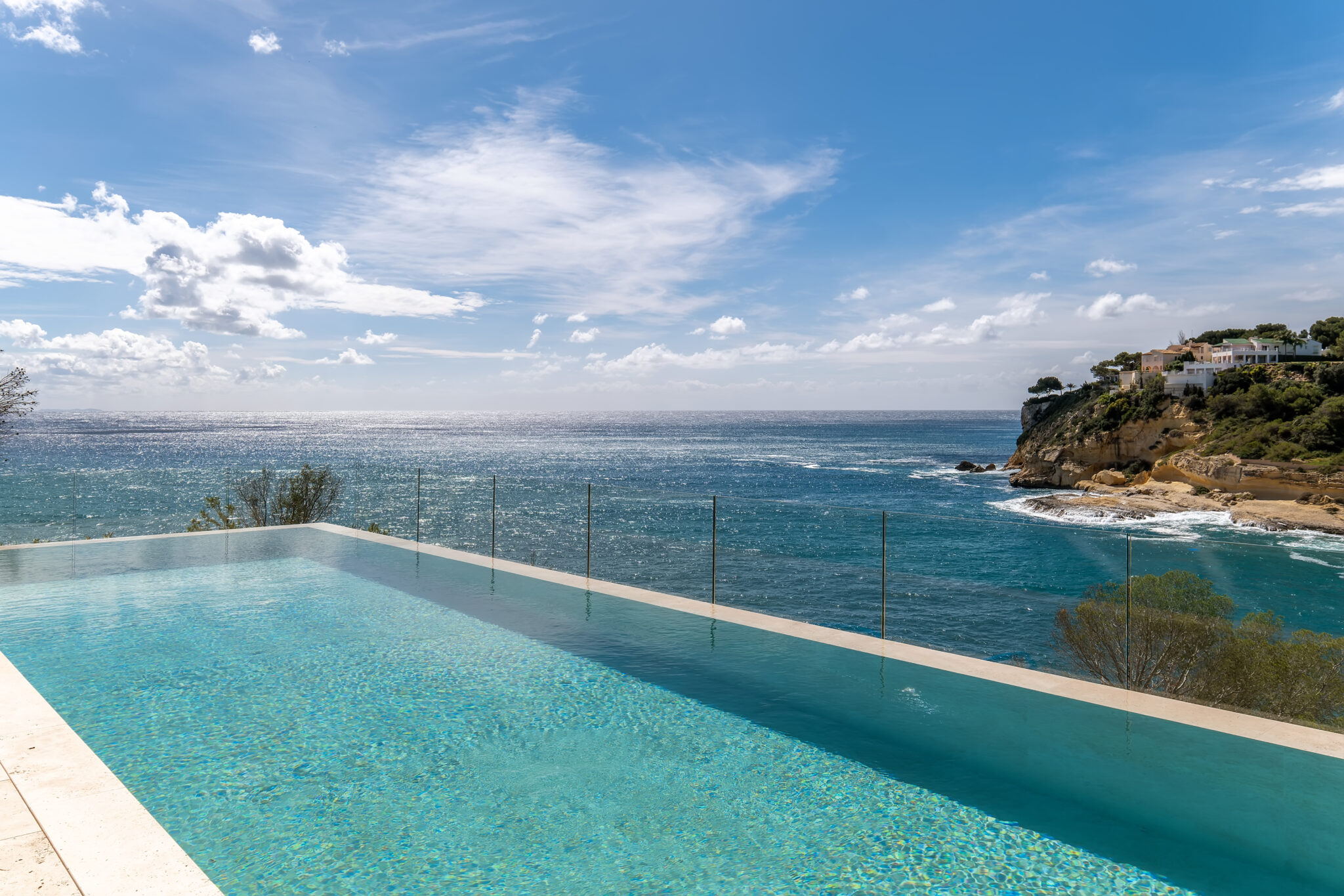 Footballers Circling Exclusive Mansion off Mallorcan coast | London ...