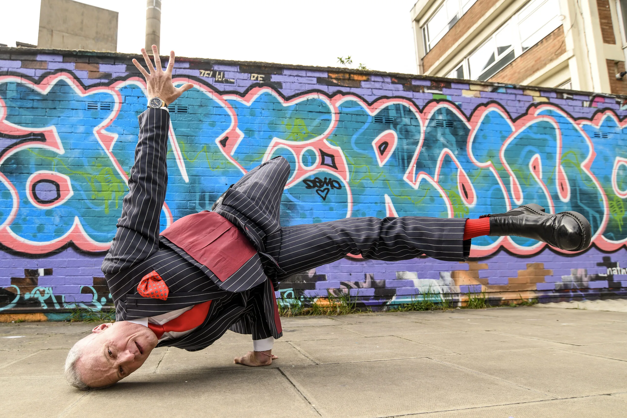 London mayor candidate tells rivals to stop spinning - while spinning ...