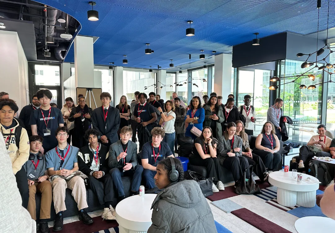 40 students take part in life-changing mentoring & work experience ...