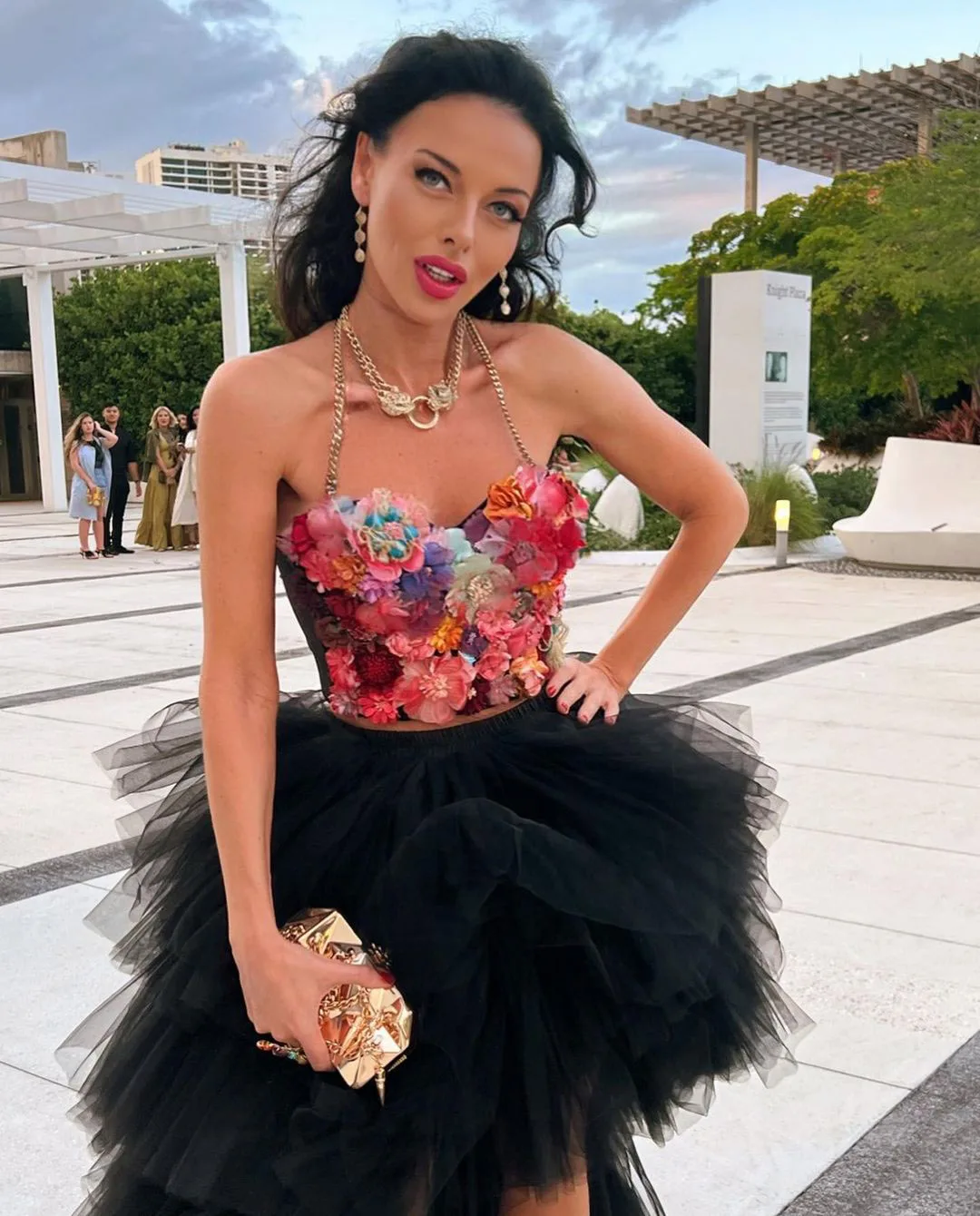 Russian influencer mixes her and Ukrainian husband’s blood in painting ...