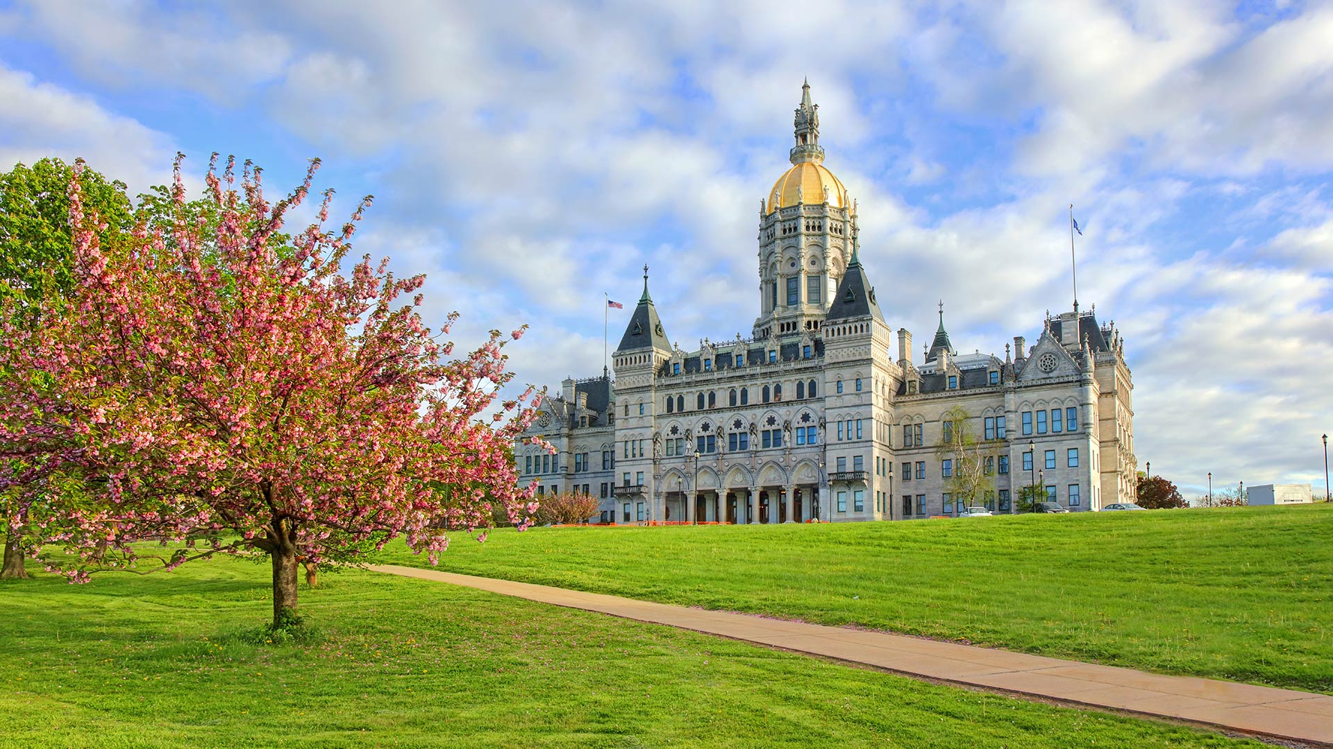 Discover the rich heritage and historical landmarks of Hartford ...