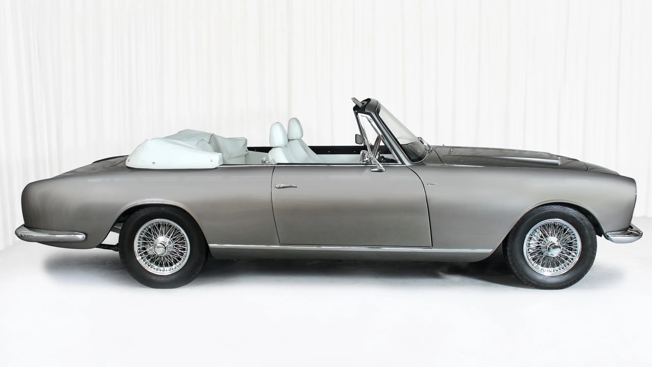 The Alvis Car Company: Alvis delivers its first Graber Drophead ...