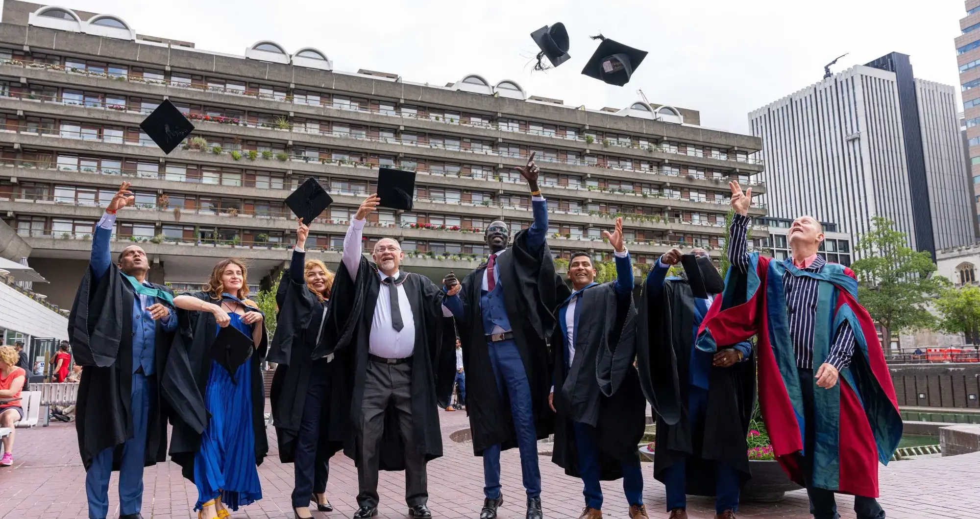 UWTSD London graduates celebrate success | London Daily News