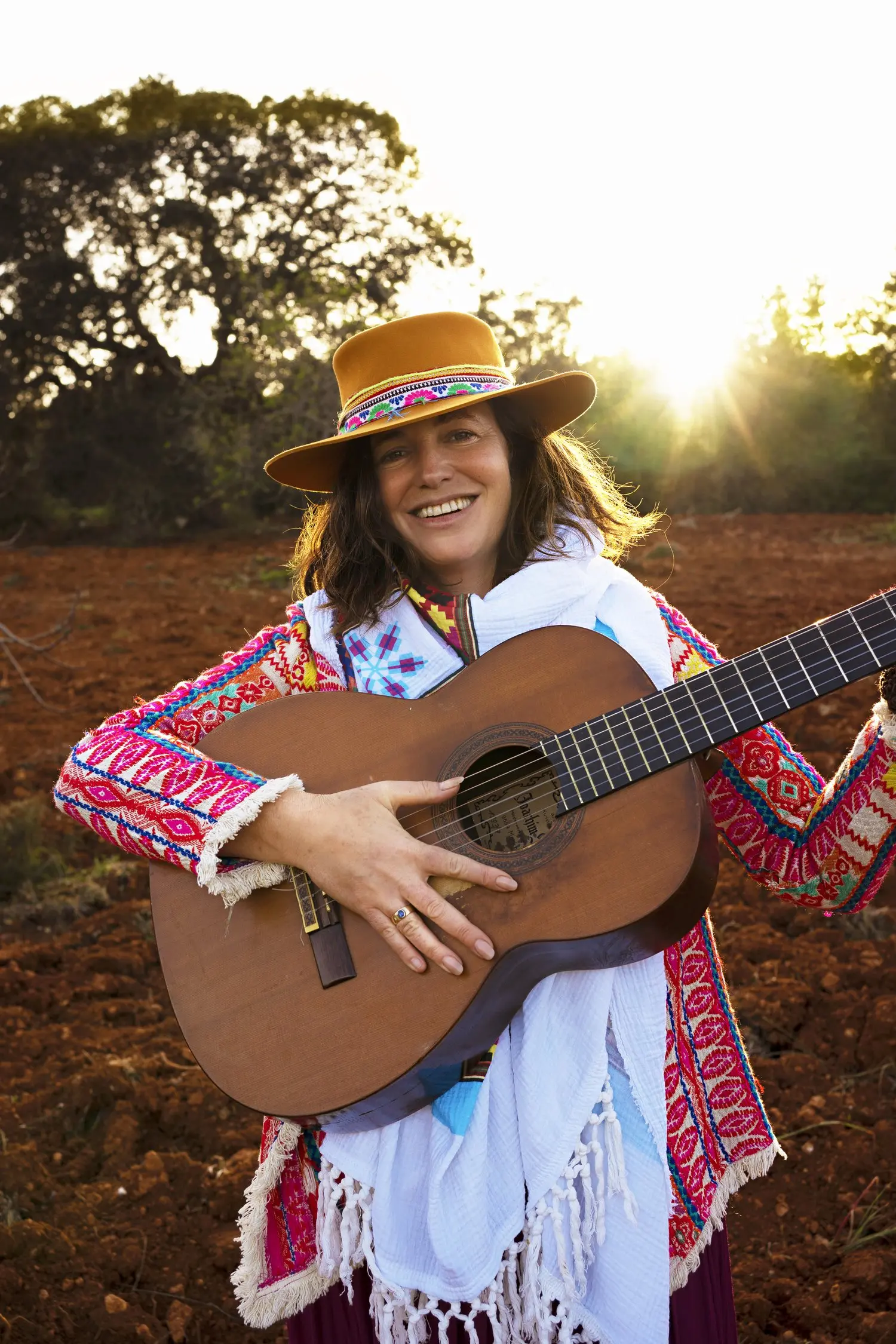 Celebrated medicine woman and musician LAOR releases 'I Feel The Light ...