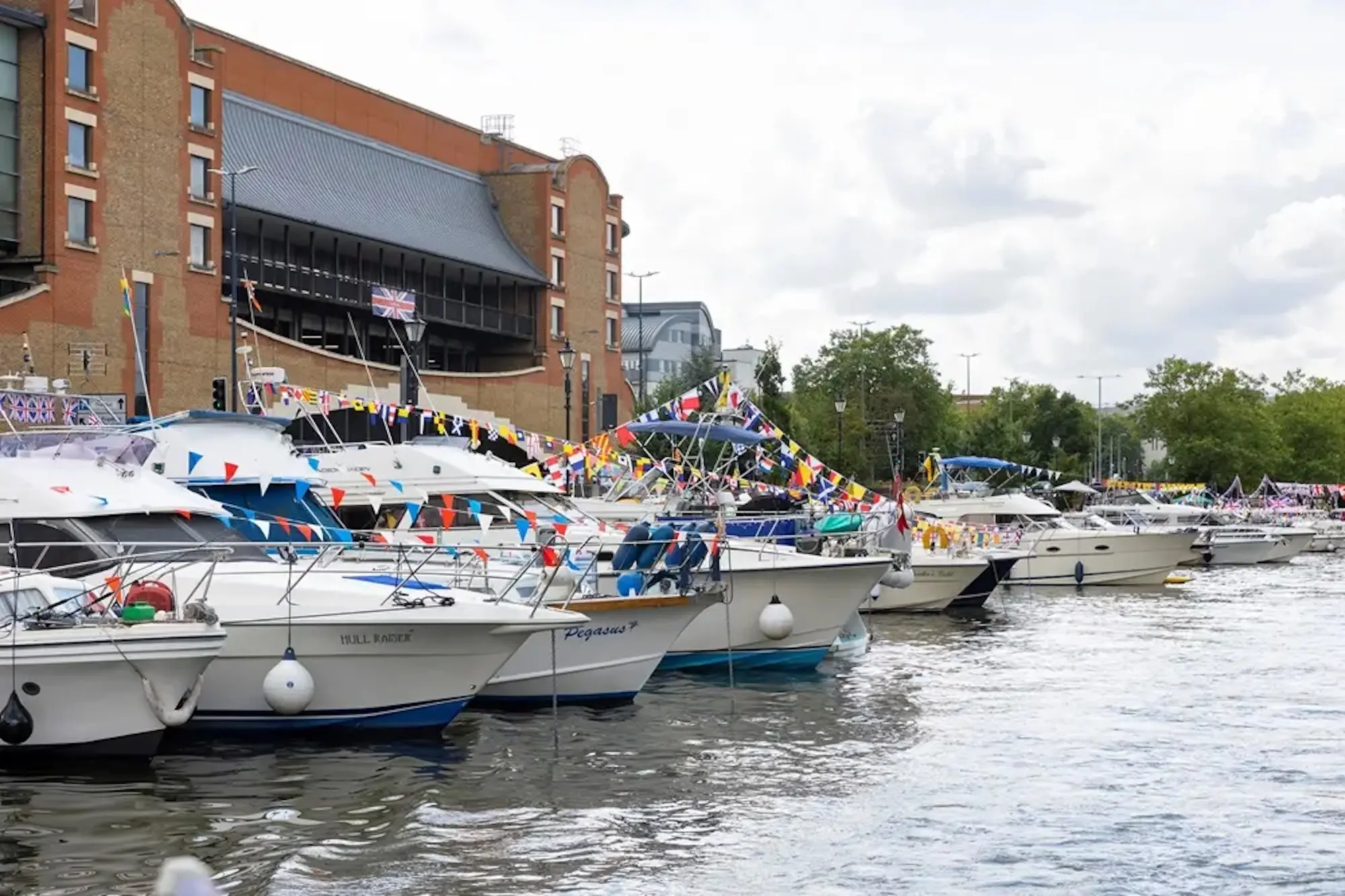 Maidstone's biggest community festival of the year makes a splash ...