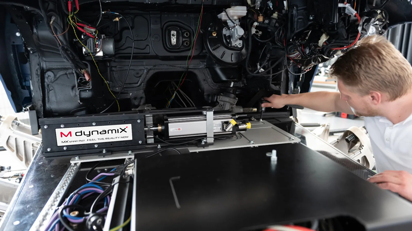 Ansible Motion and MdynamiX partnership: HIL and DIL integrations for ...