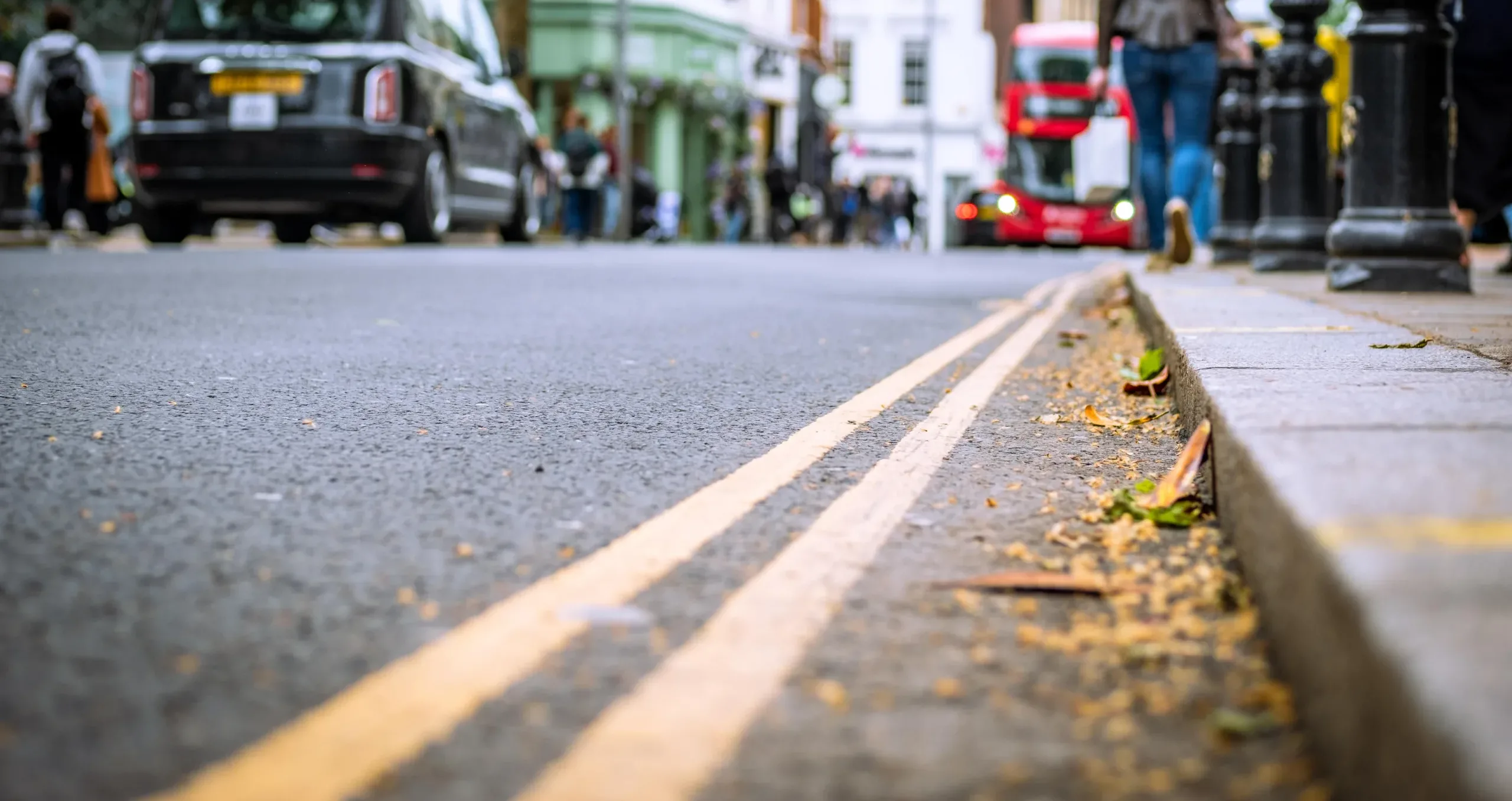 Britain’s pothole problem: Study finds one in three tyres replaced due ...