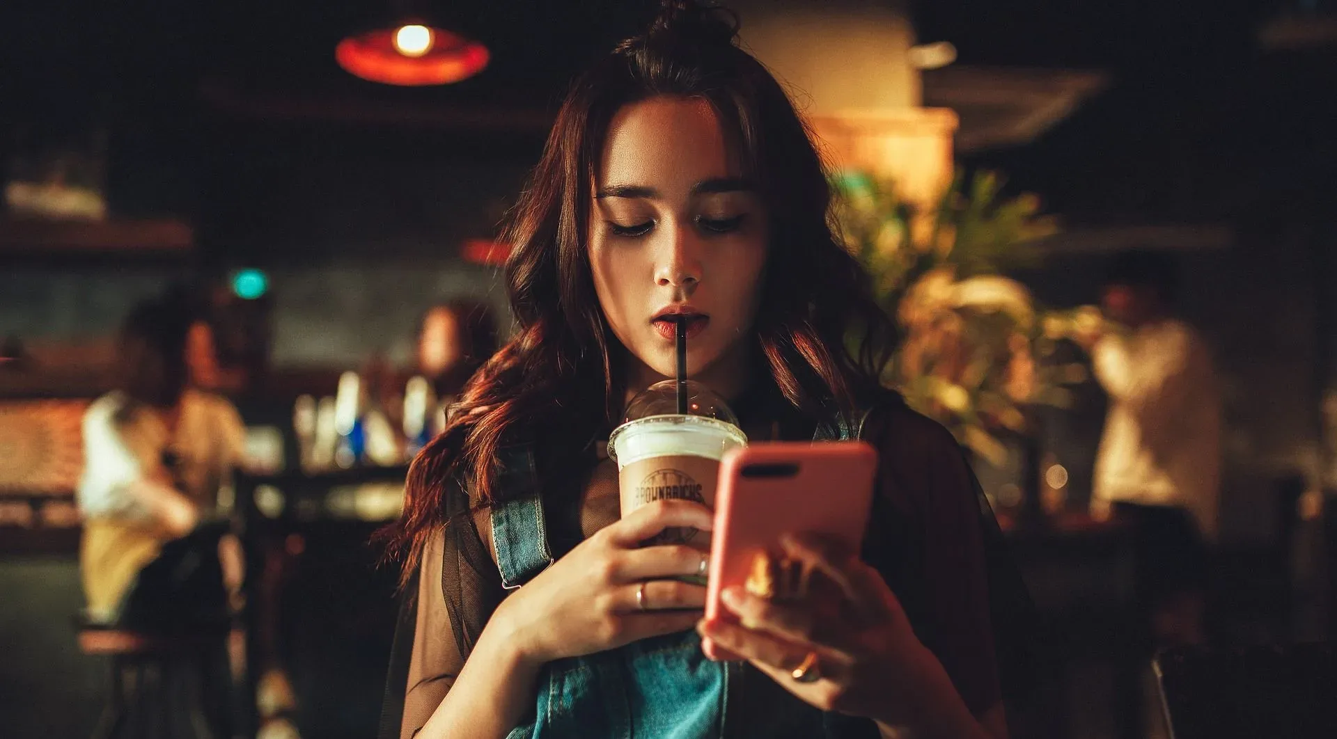 Exploring VidMate APK: A technical overview of its features and ...