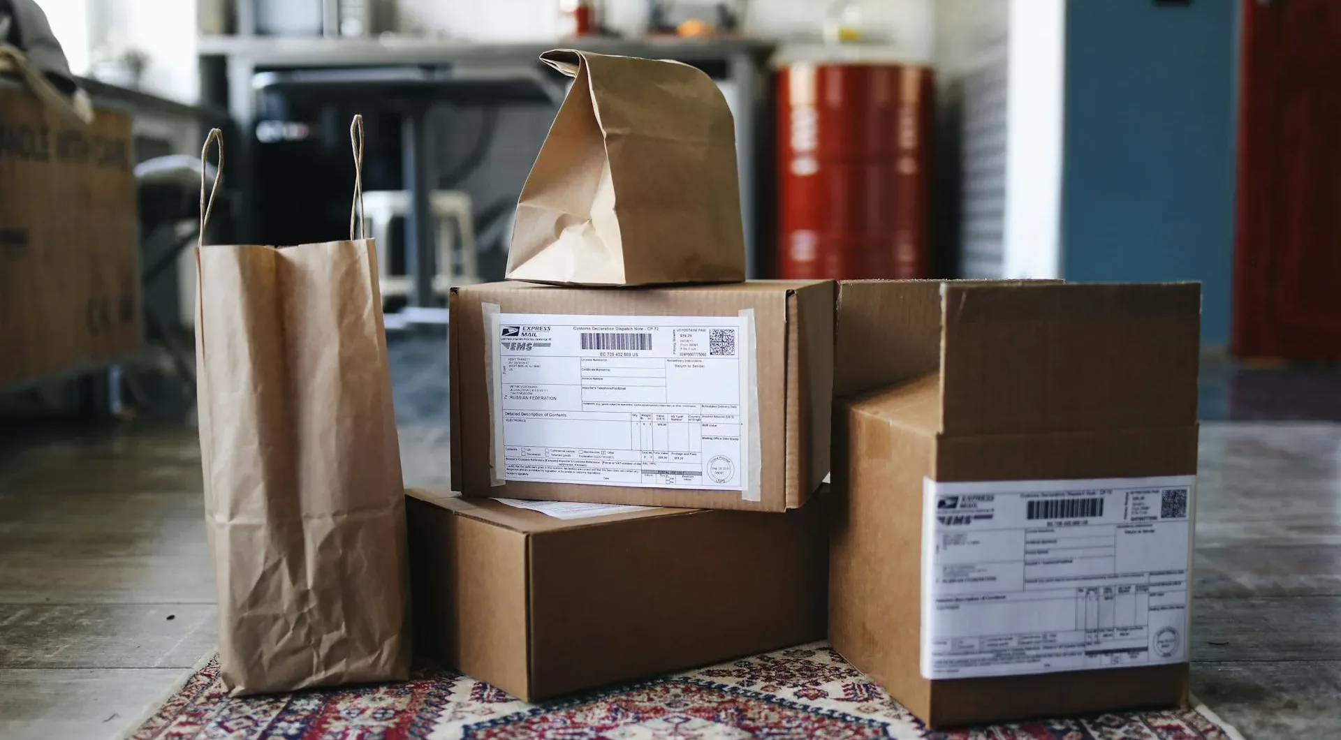 Parcelhero reveals its top hack for saving money when sending gifts ...