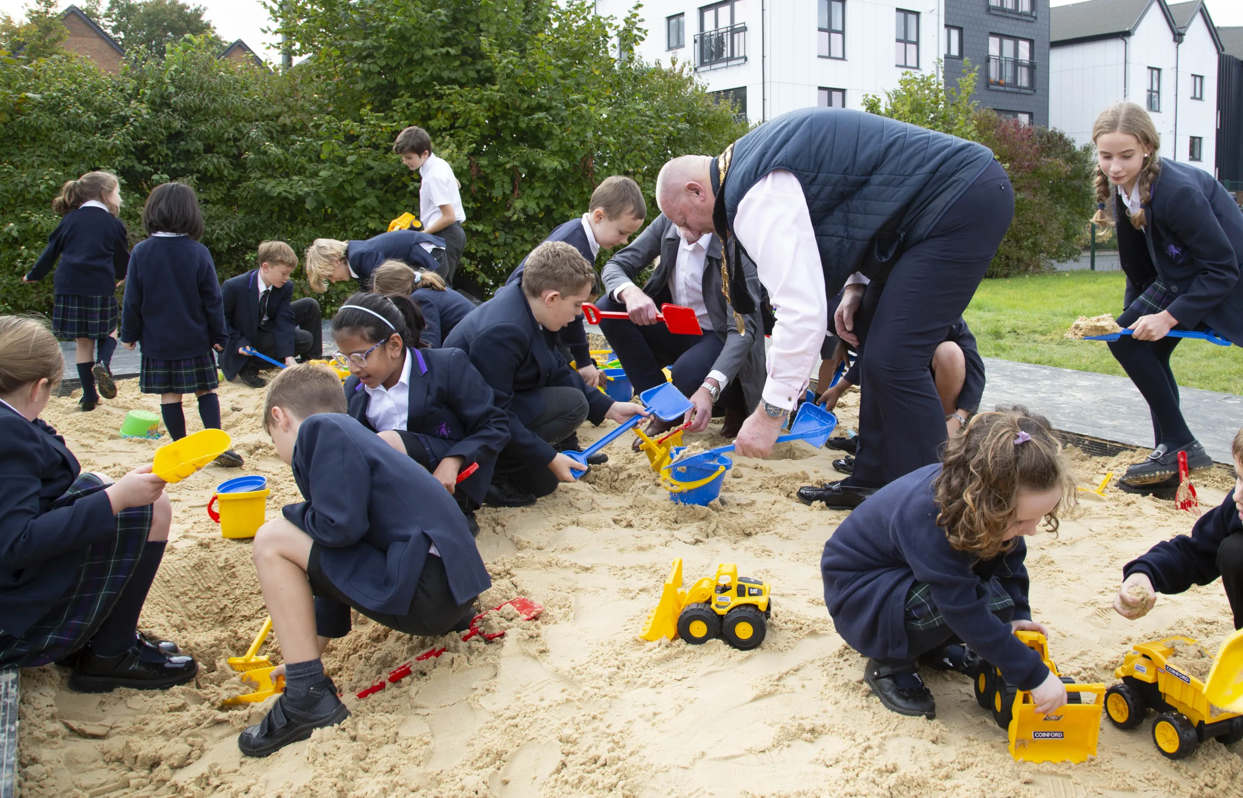 New sandpit aids afternoon learning for pupils at Valley Invicta ...
