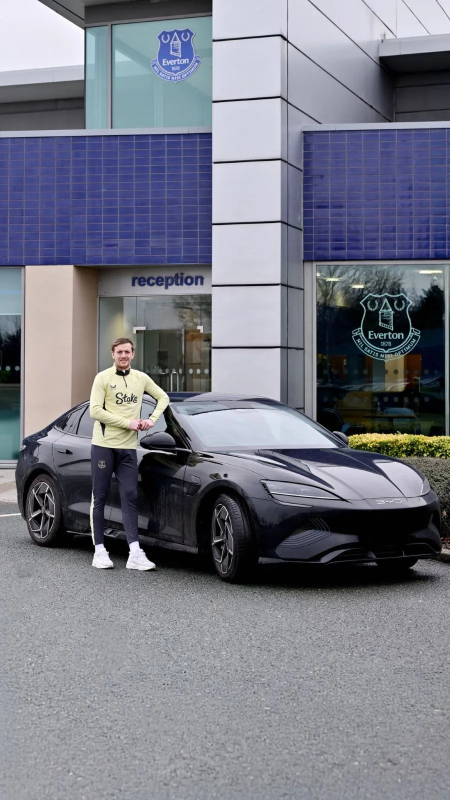 Pickford joins electric car revolution | London Daily News