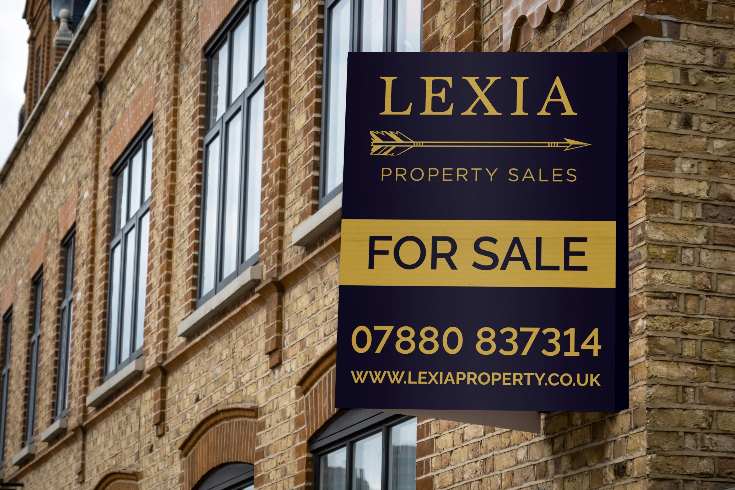 Create Real Estate Signs That Boost Visibility & Sales