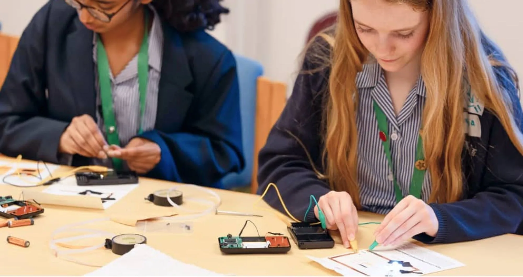 Electronic repair workshops for London’s youth during London Repair ...