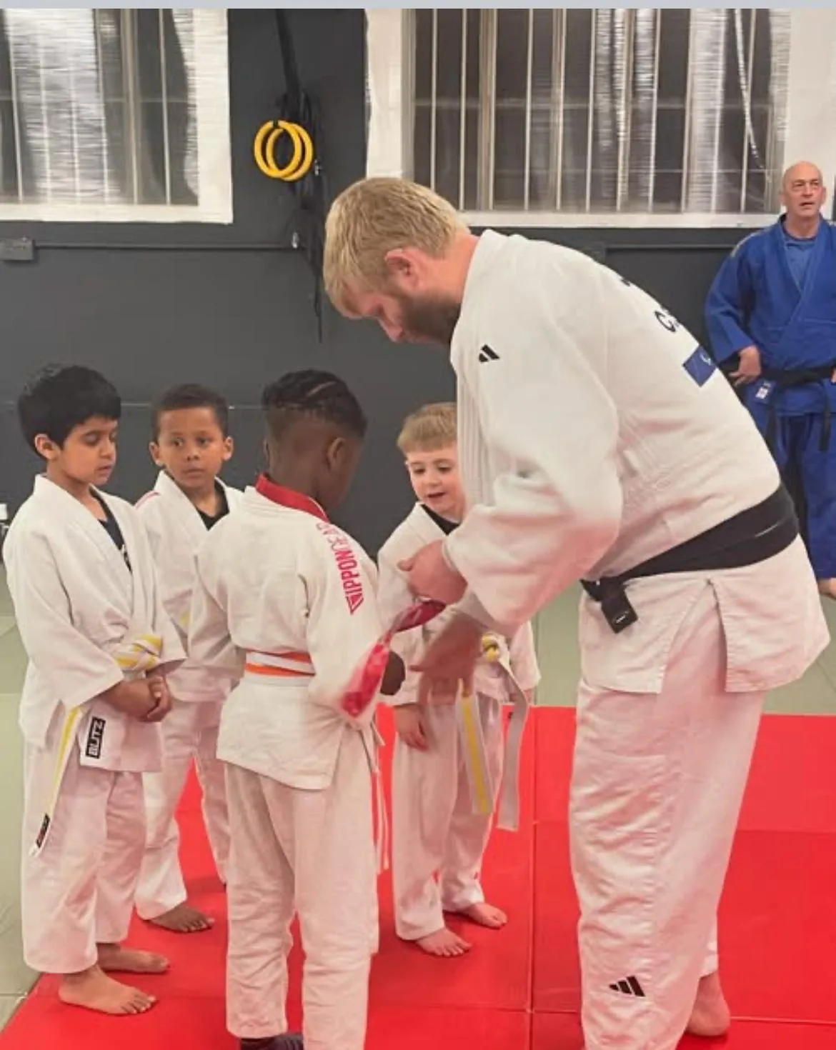 Para judo champion starts worldwide teaching mentorship | London Daily News
