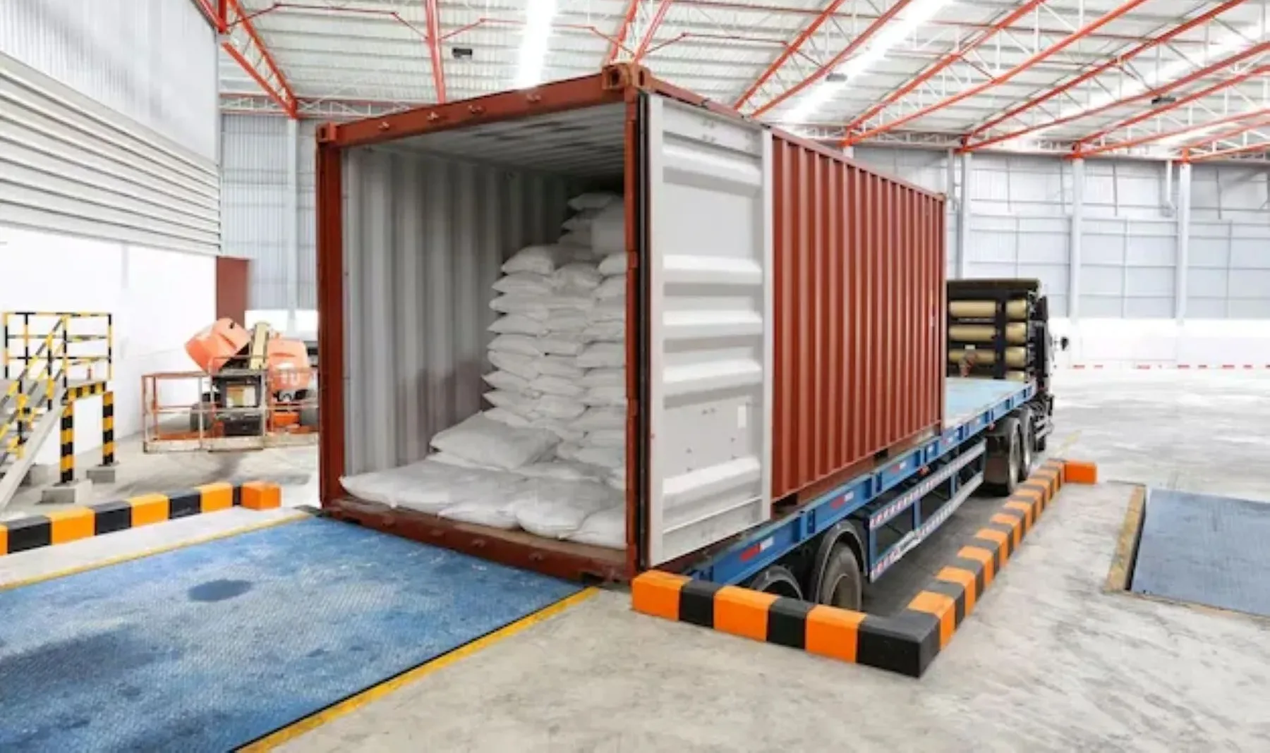 Inside the Premium Storage Box: Features That Make Moving Easier