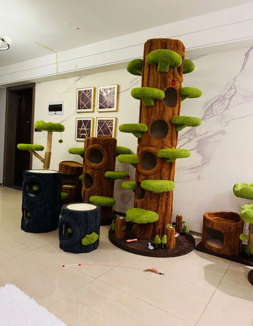 The Best Cat Trees for Large Cats: Give Your Big Kitty the Space They ...