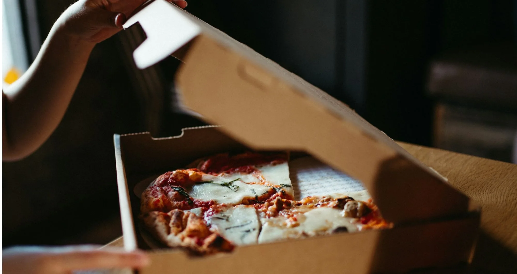 Pizza is the top takeaway in London, bucking the trend of the national ...