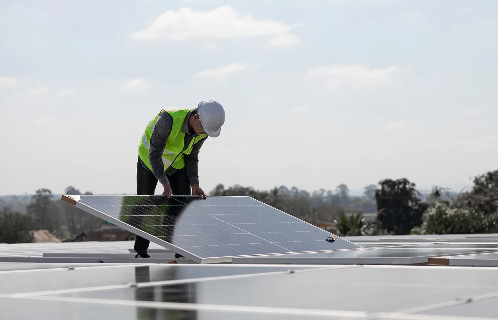 £800,000 investment boost to big solar co-op rooftop solar programme ...