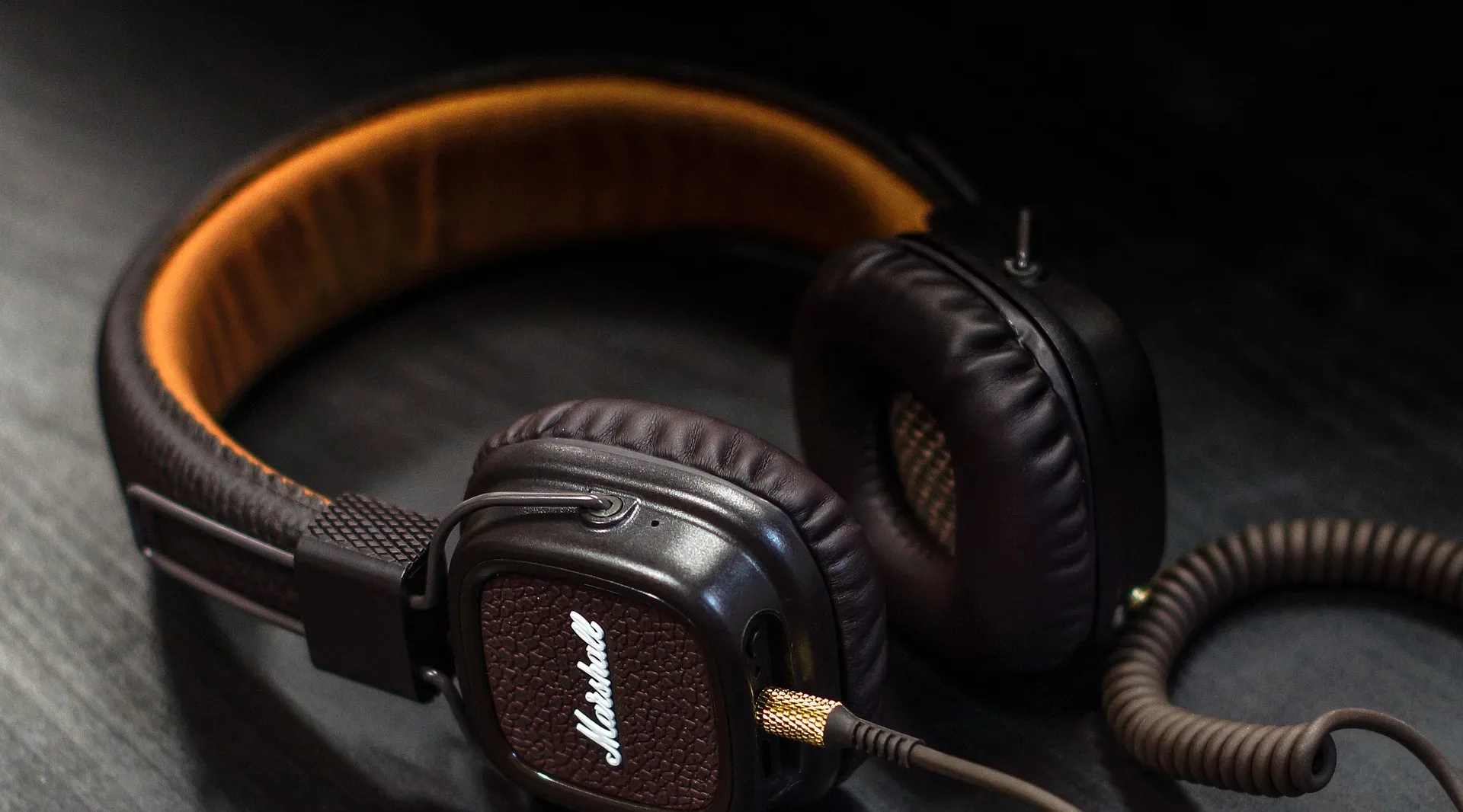 Digital distribution for UK artists: A modern guide to going ...