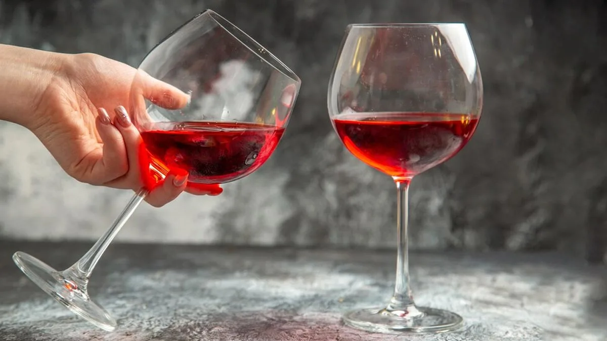 Understanding red wine benefits: What science and tradition say ...