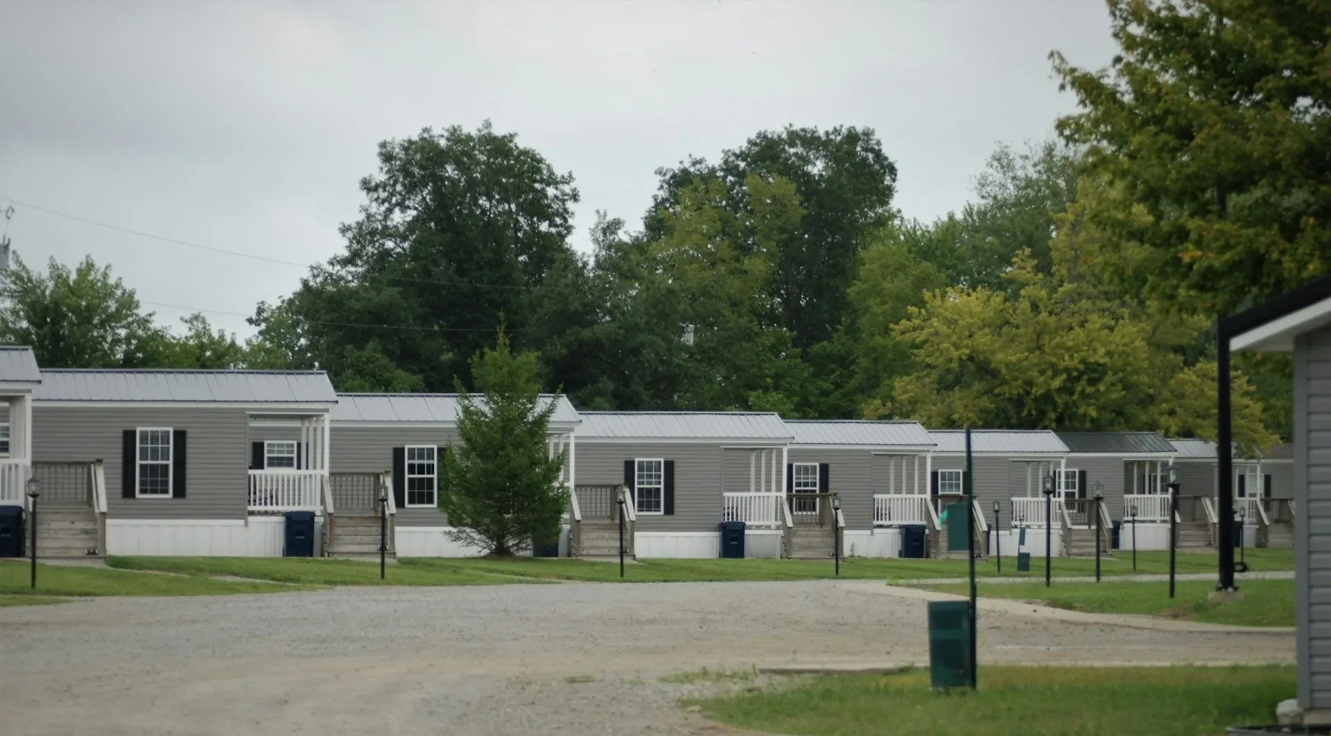 Single-wide vs. double-wide mobile homes: Key differences explained ...
