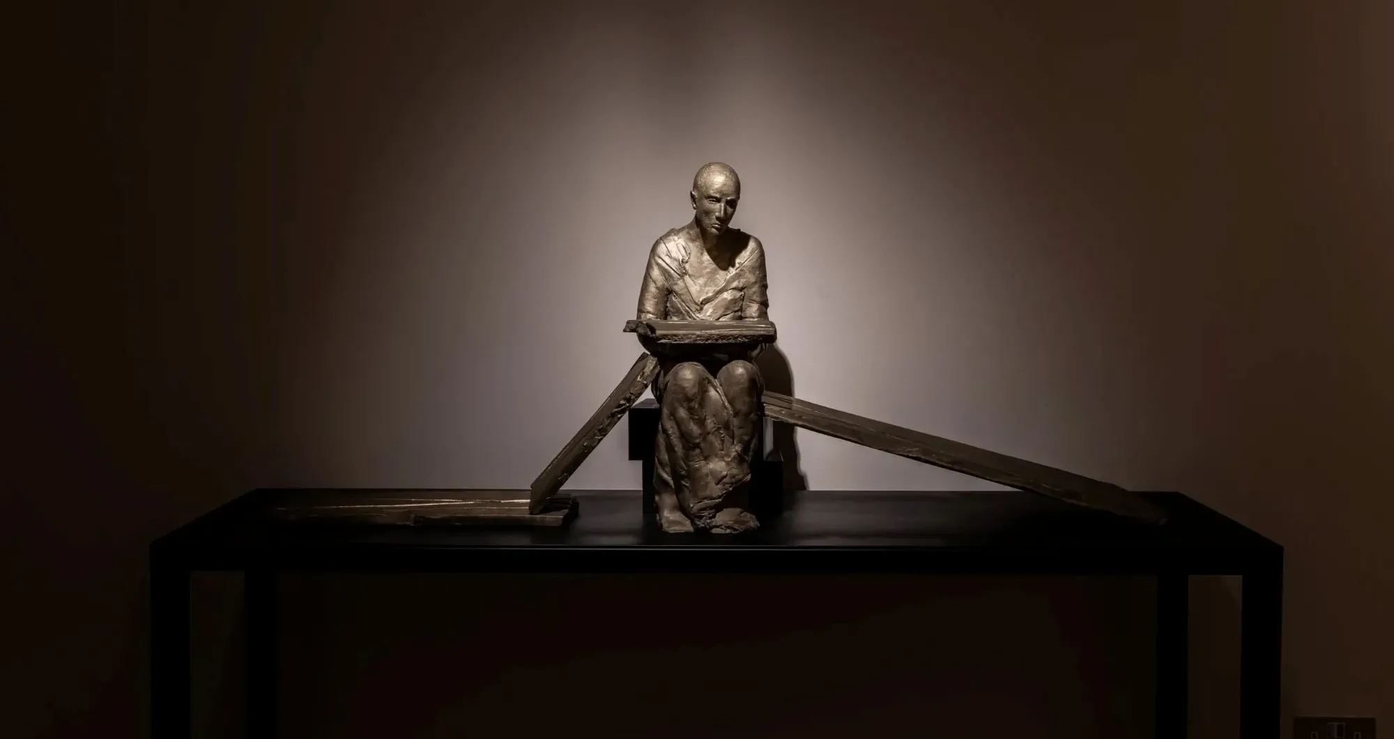 Bowman Sculpture presents retrospective of Dutch sculptor Hanneke ...