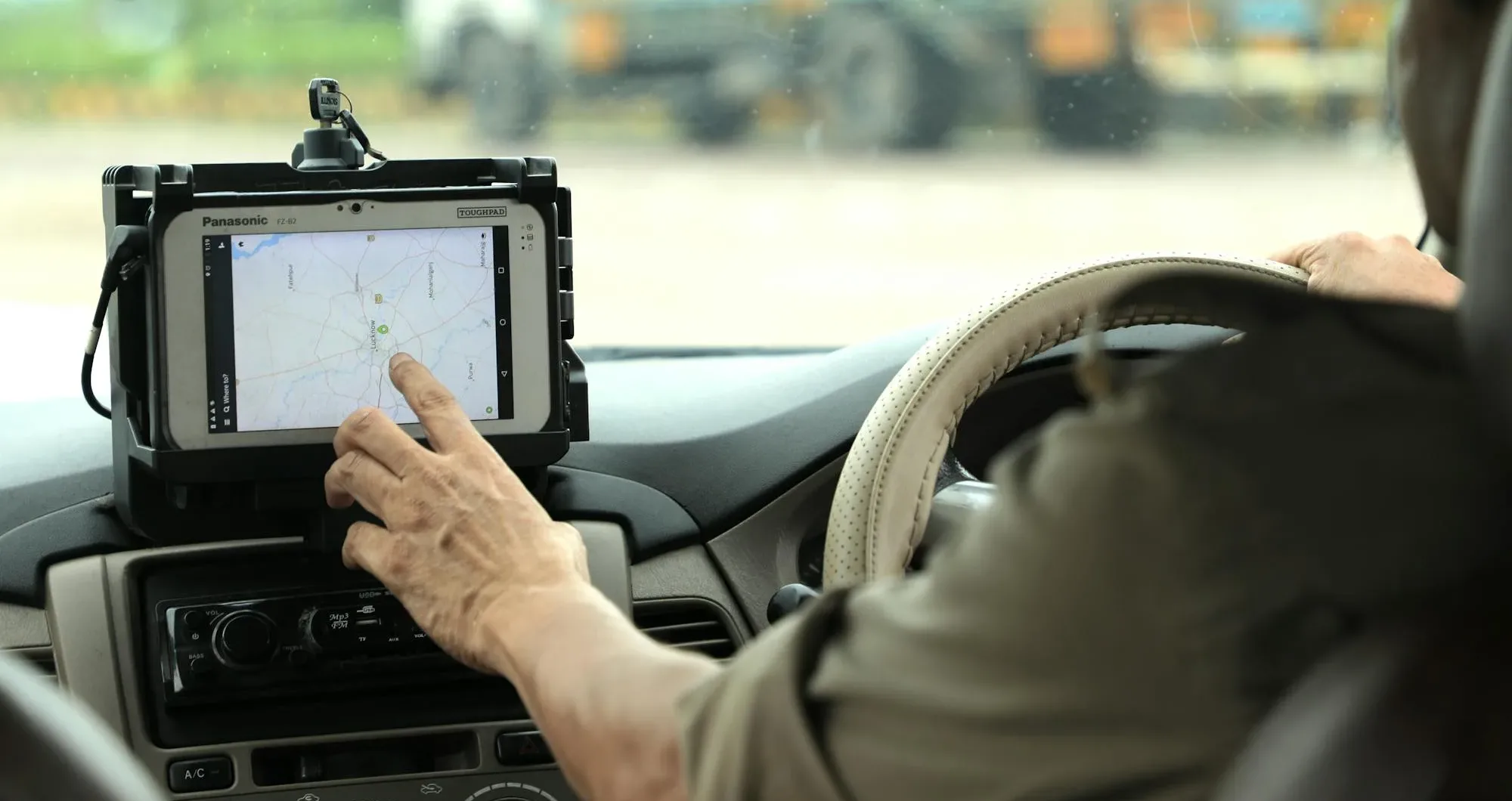 Find the list of best free open-source GPS tracking software