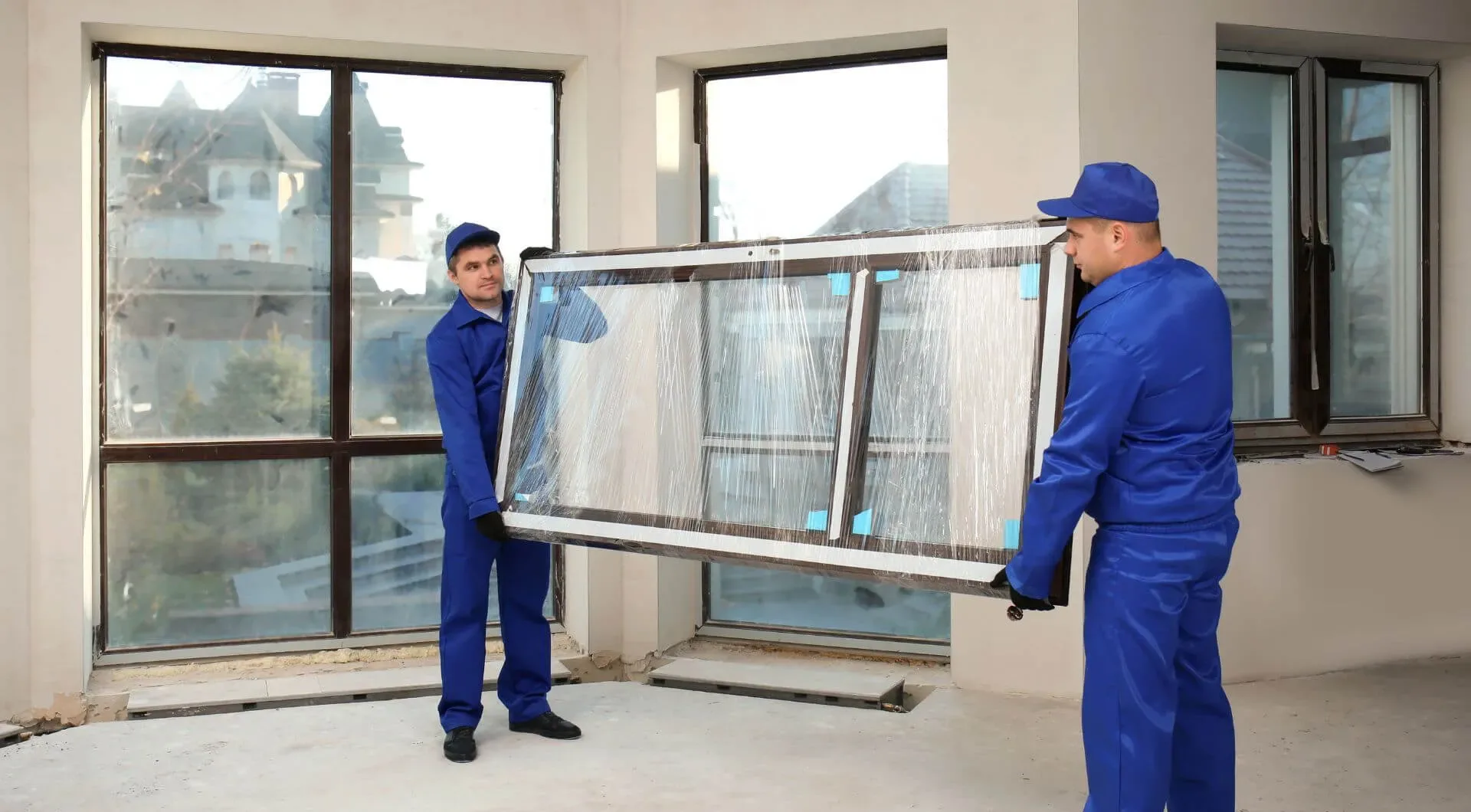What to Expect During a Windows and Doors Installation Service | London ...