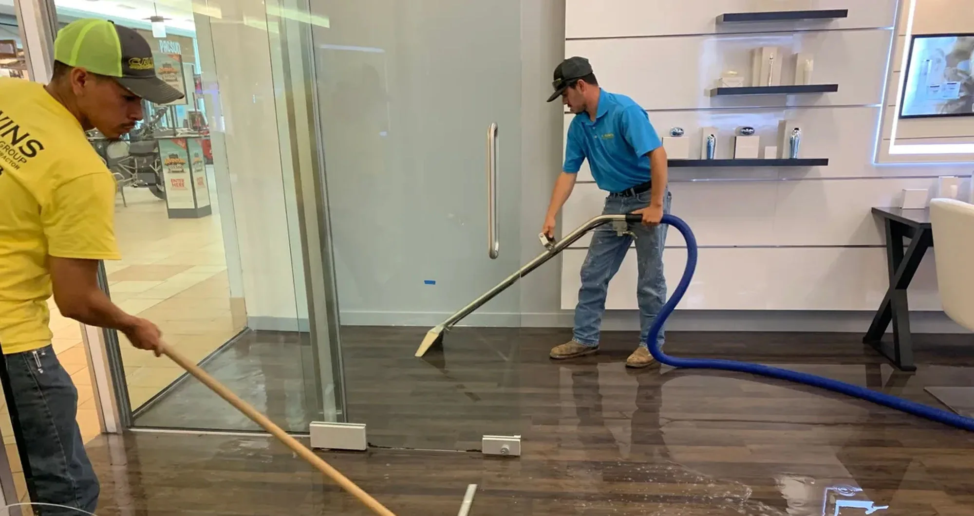 How flood cleanup services protect your property from further damage ...