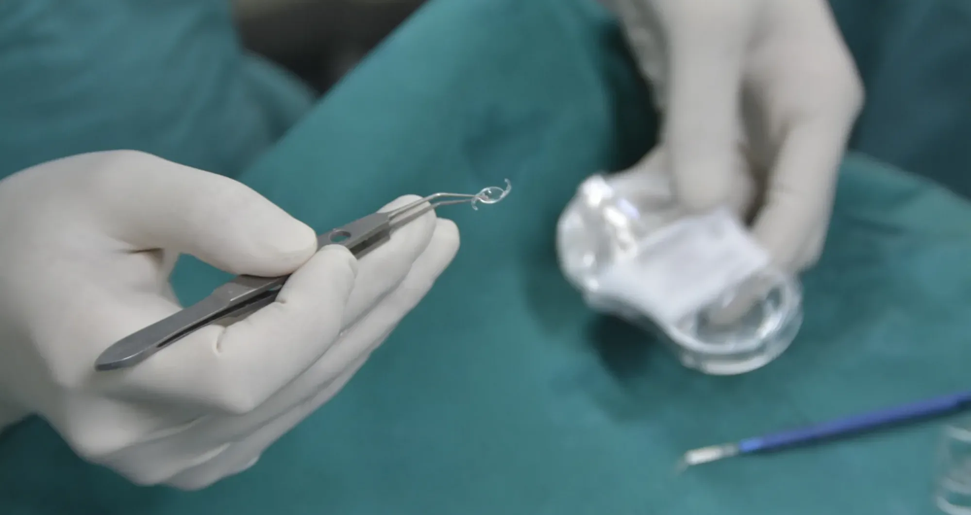 Minimally Invasive Surgical Instruments Market | CAGR of 10.6%