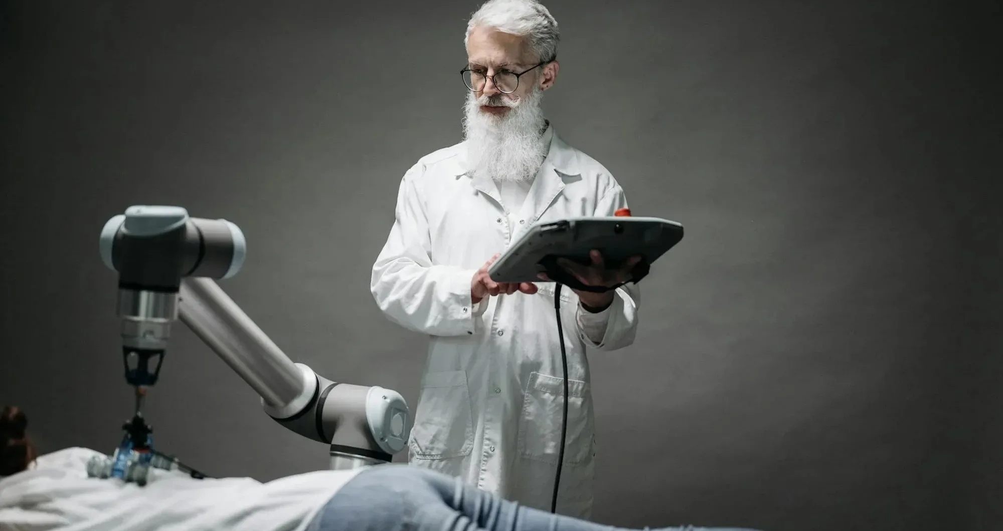 How artificial intelligence is transforming patient care in 2025 | London Daily News