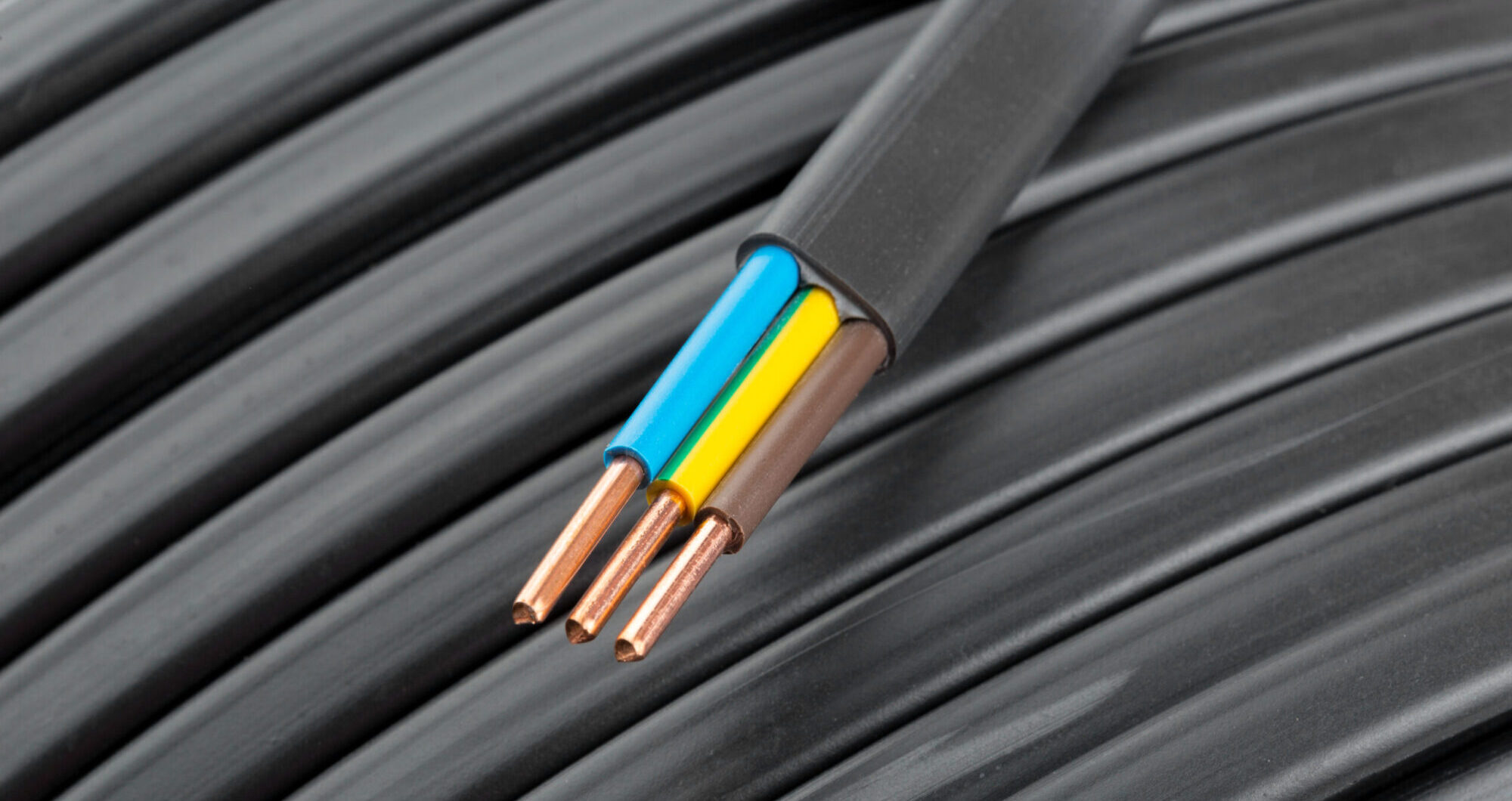 Slow Speeds & Downtime? 10 Signs You Need New Network Cables