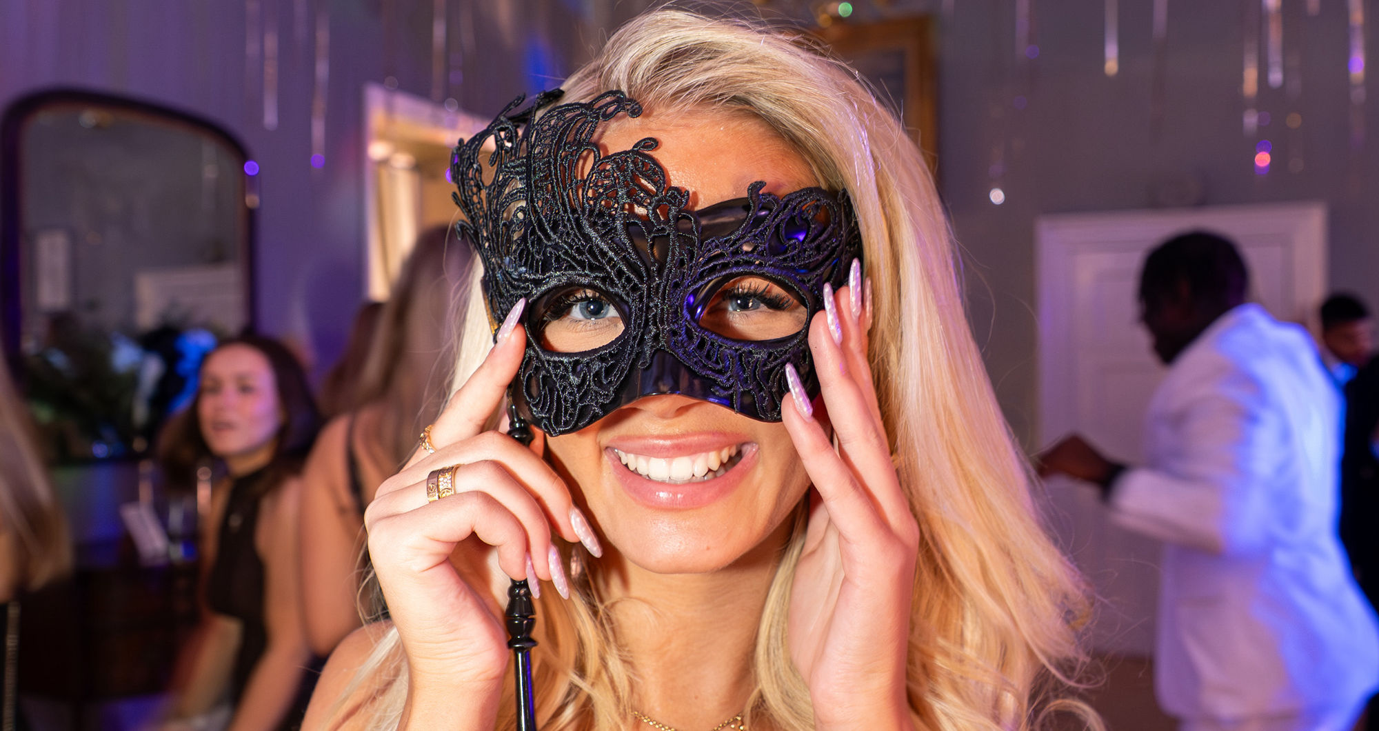 White Fox x Bethany Kajtar: The influencer’s lavish 18th birthday takes ...