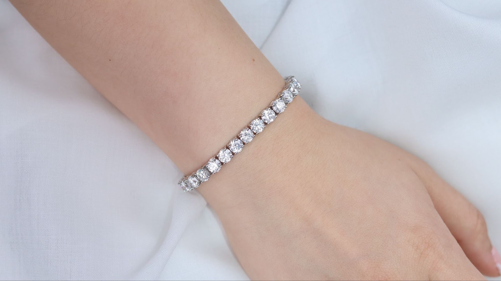 10 diamond jewellery pieces you must have in 2026 | London Daily News