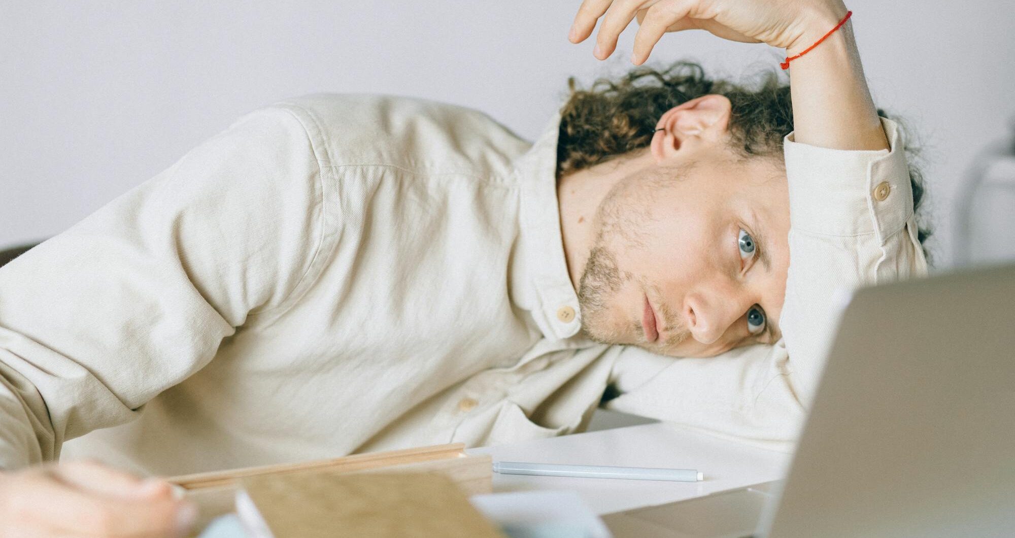 Immunity expert reveals subtle signs you’re pushing your body too hard ...