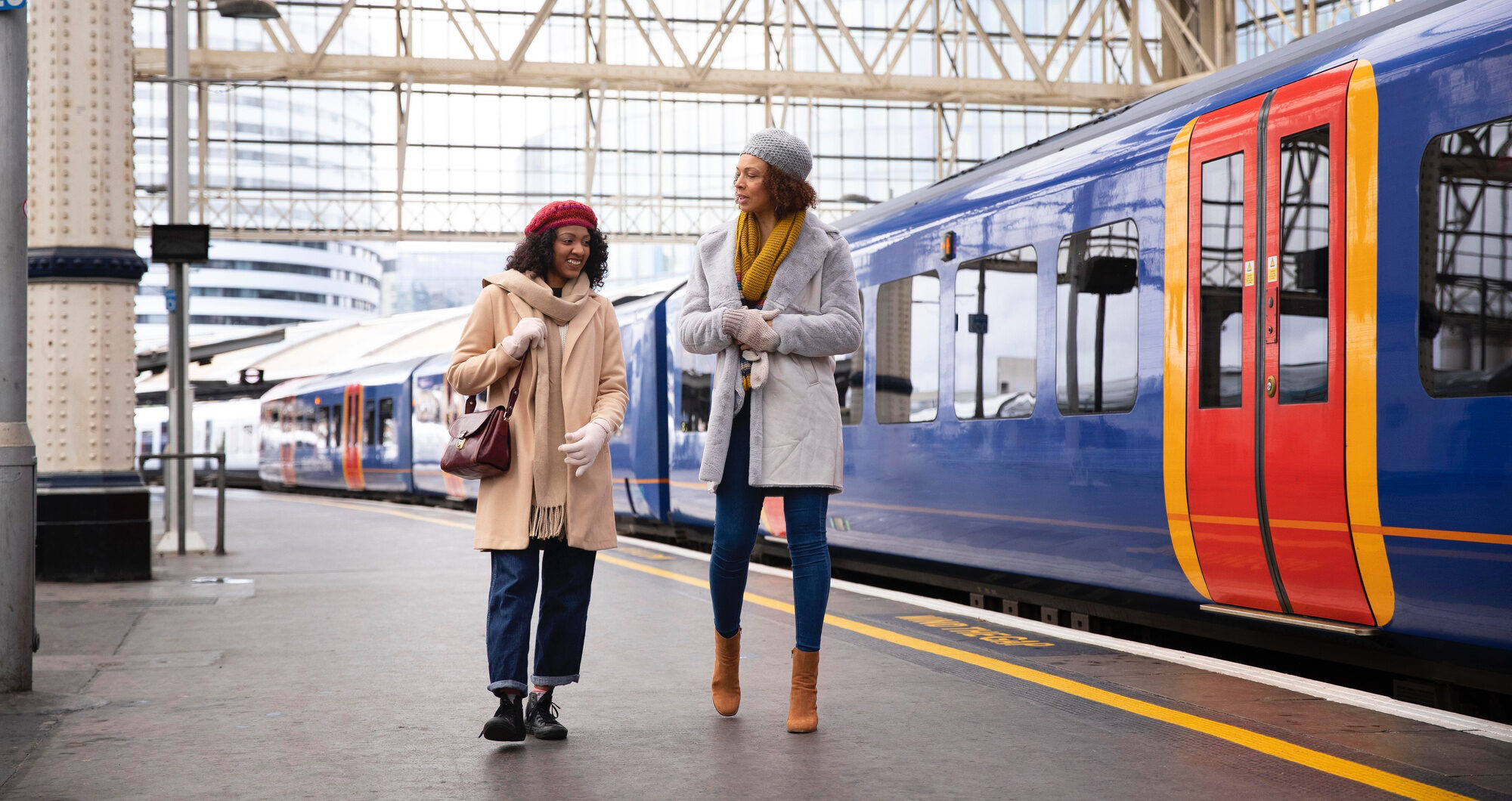 Simpler train travel to London airports as tap-in, tap-out expanded ...