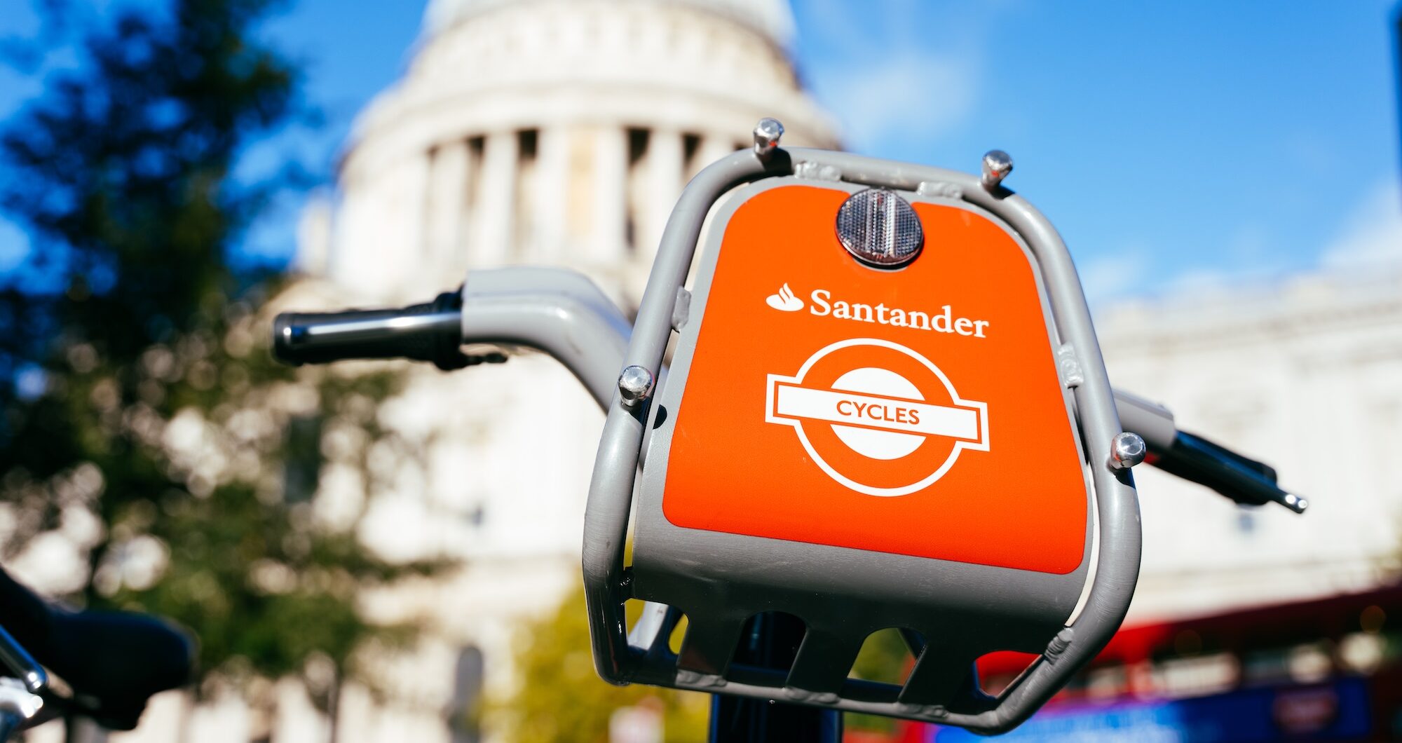 TfL and Serco to upgrade Santander Cycles with in-dock charging in ...