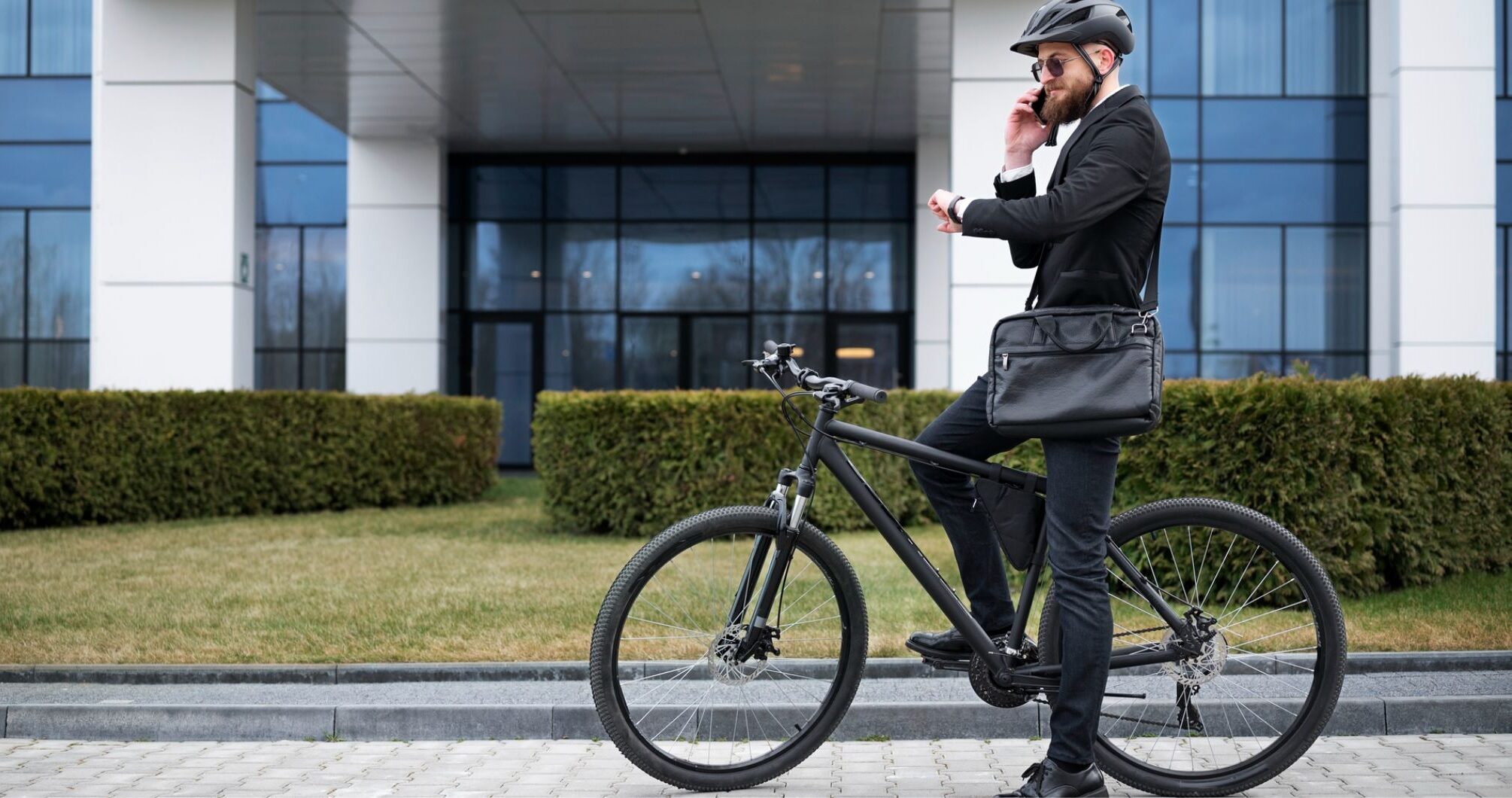 The urban commuting revolution: The rise of lightweight electric bikes ...